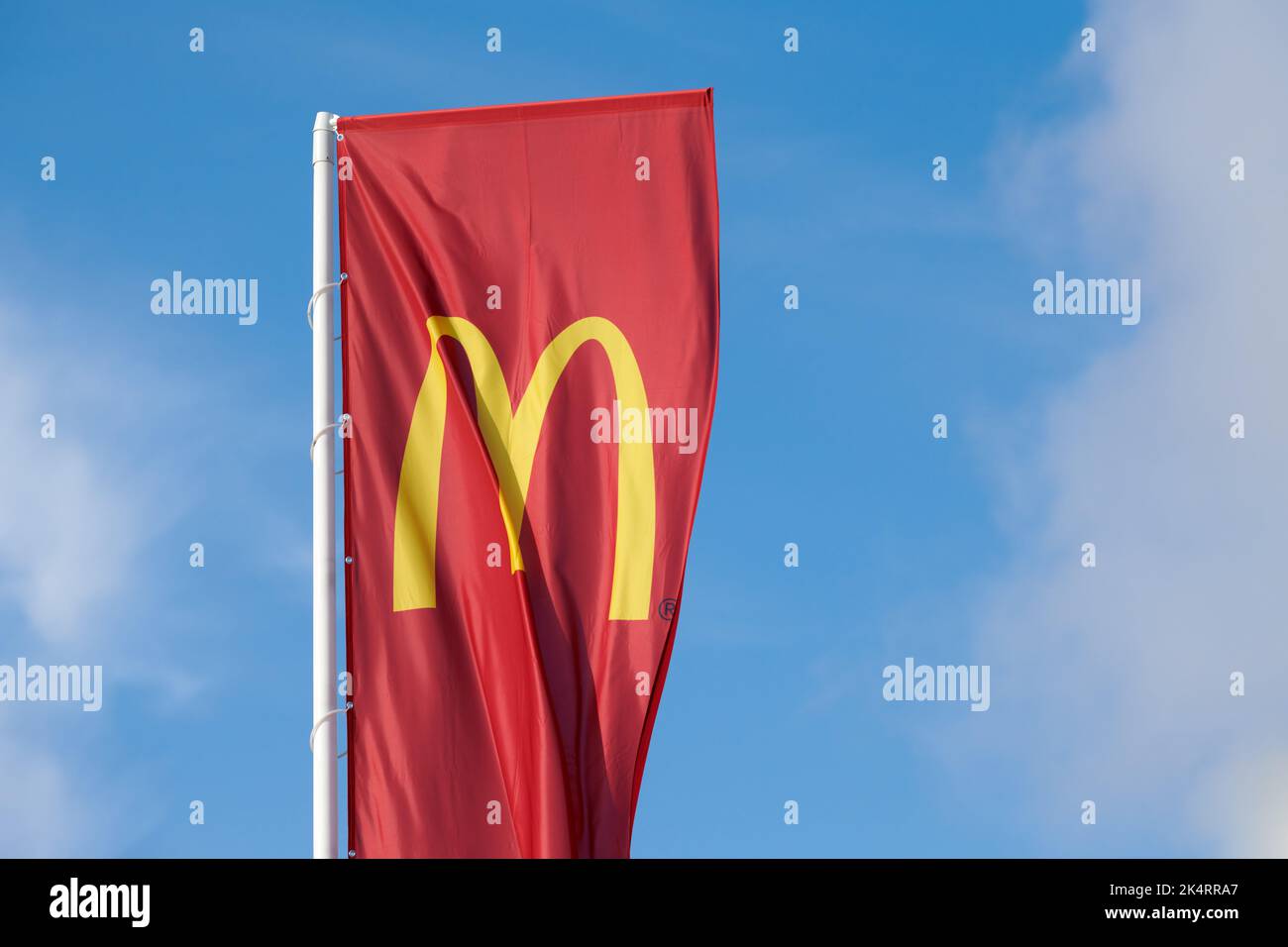 Mcdonalds usa monopoly hi-res stock photography and images - Alamy