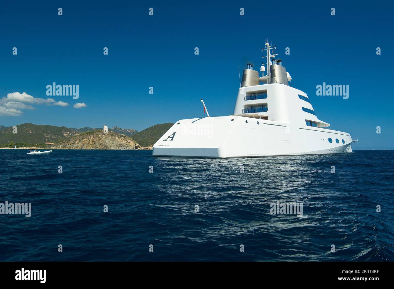 Mega Yacht A, Hamilton at anchor in Chia and Forte Village, Sardinia ...