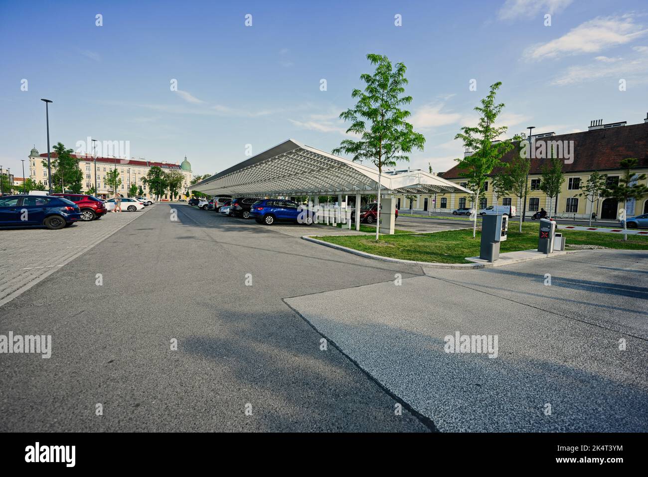 Vienna, Austria - May 17, 2022: Car parking at Schonbrunn Palace Stock ...