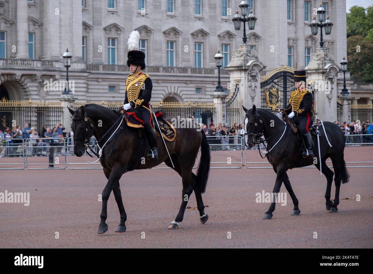 Horse drawn guns of the Kings Troop Royal Horse Artillery pass ...
