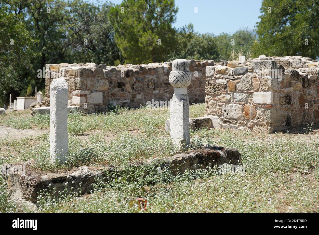 Ottoman tombstone headstone hi-res stock photography and images - Alamy