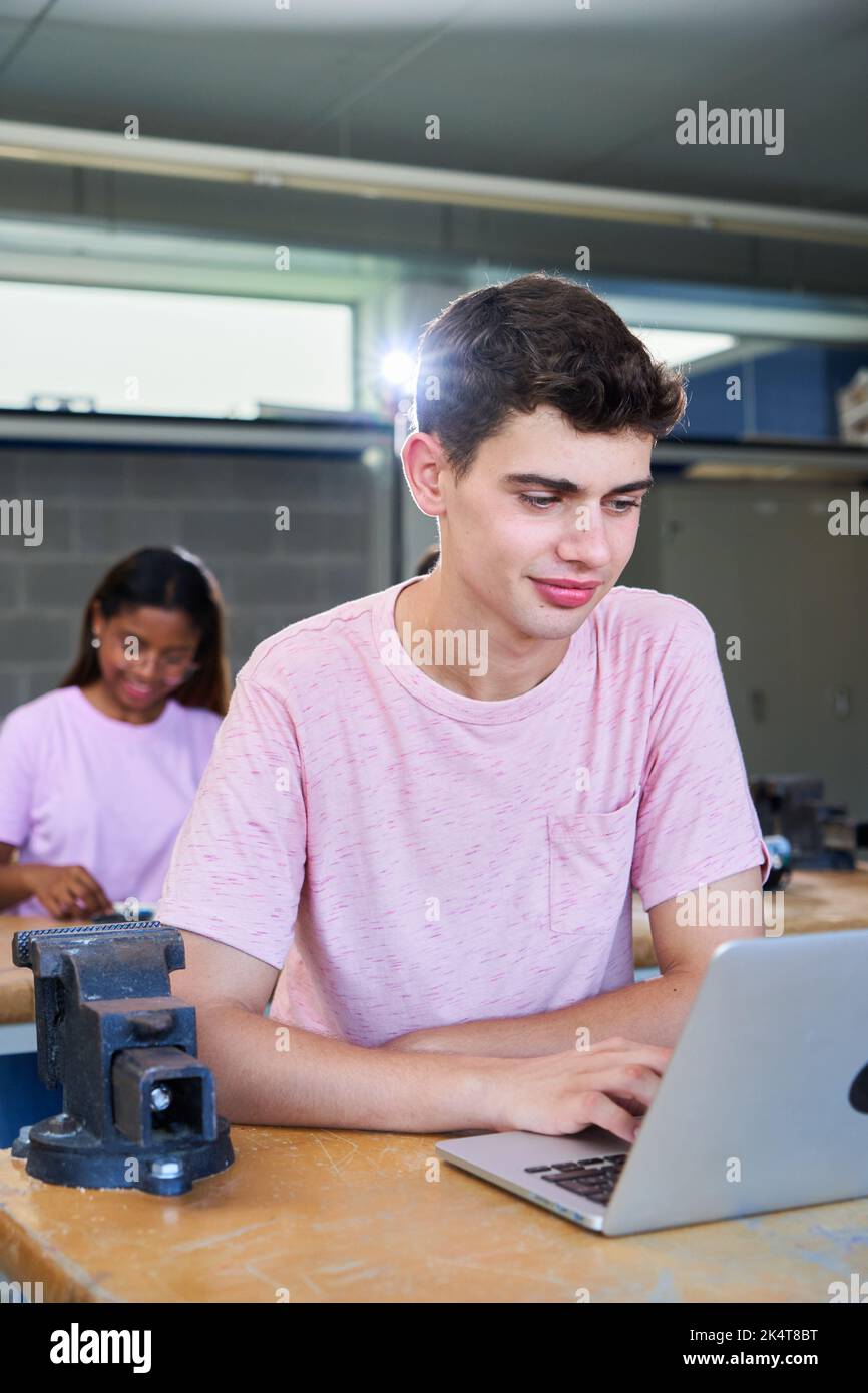 School colleagues hi-res stock photography and images - Alamy