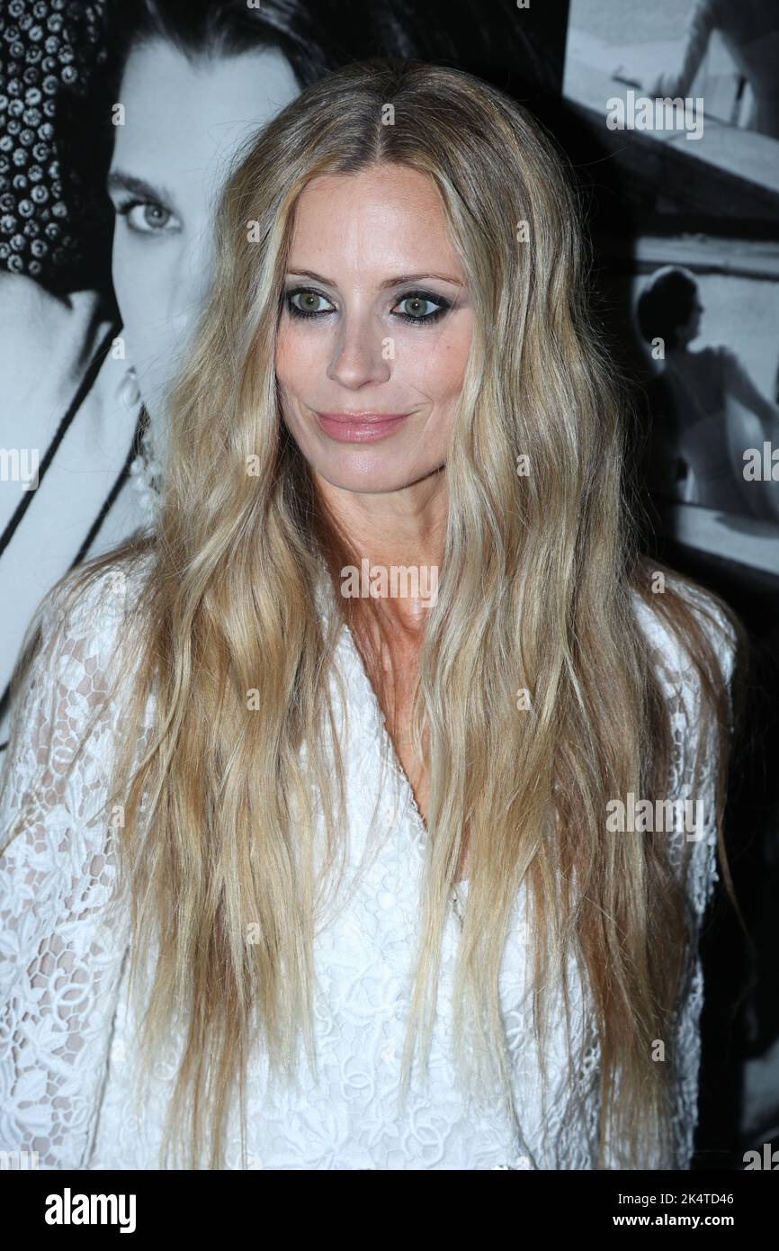 Paris, France. 04th Oct, 2022. Laura Bailey attending the Chanel ...