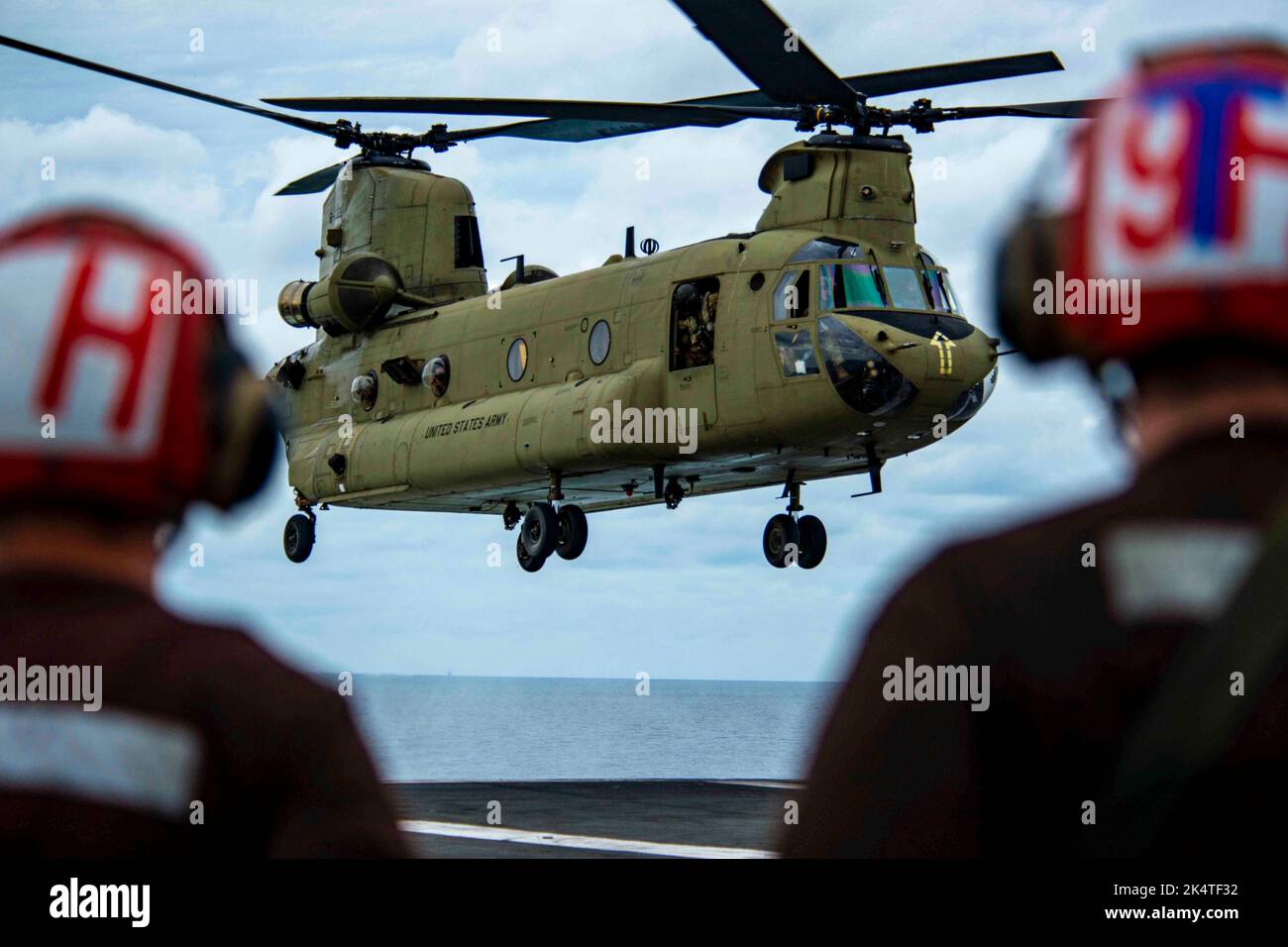 Sea Of Japan. 27th Sep, 2022. A U.S. Army CH-47 Chinook lands on the ...
