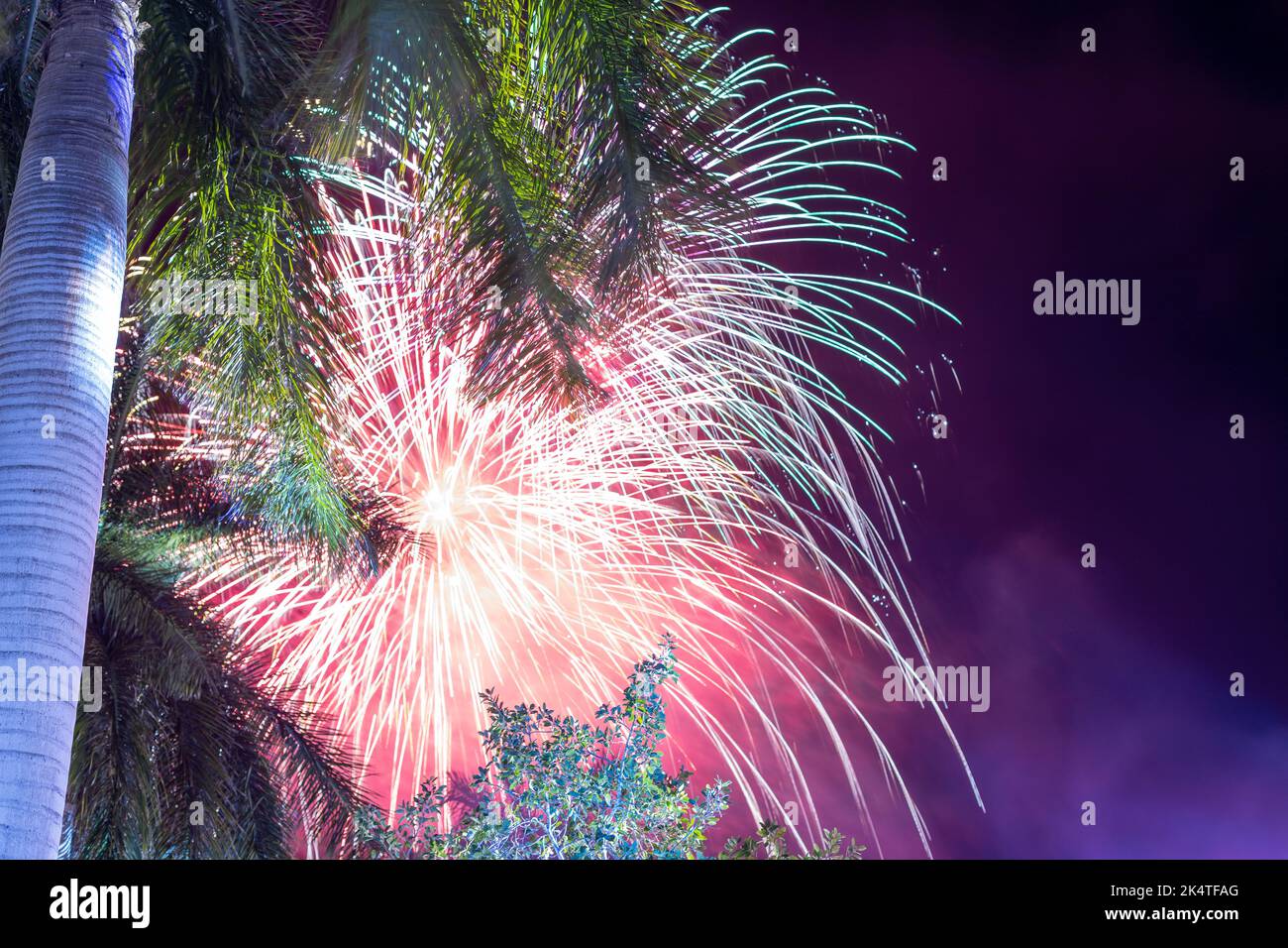 Mexico fireworks hi-res stock photography and images - Alamy