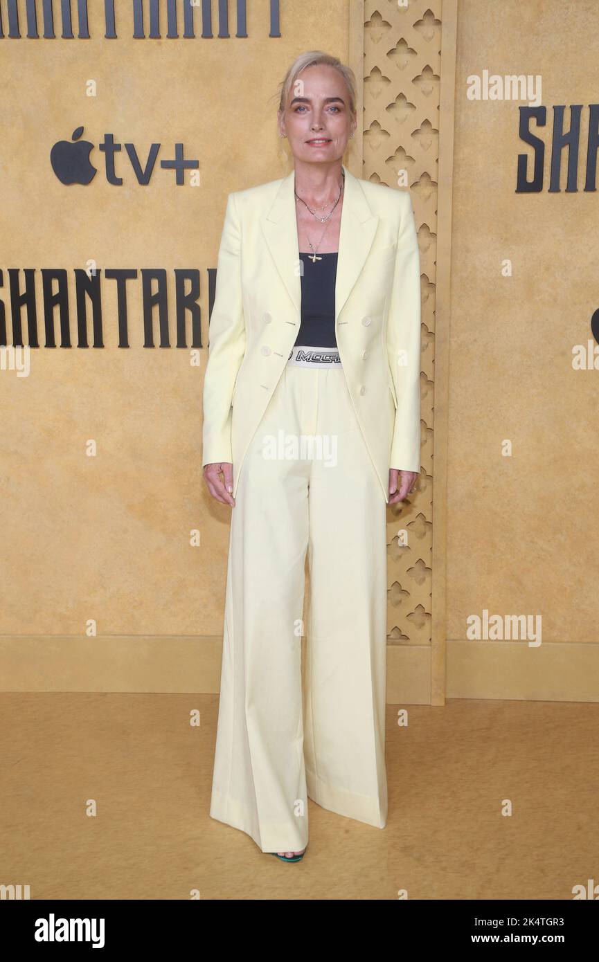 Los Angeles, Ca. 3rd Oct, 2022. Andrea Barron at the Apple TV Original ...