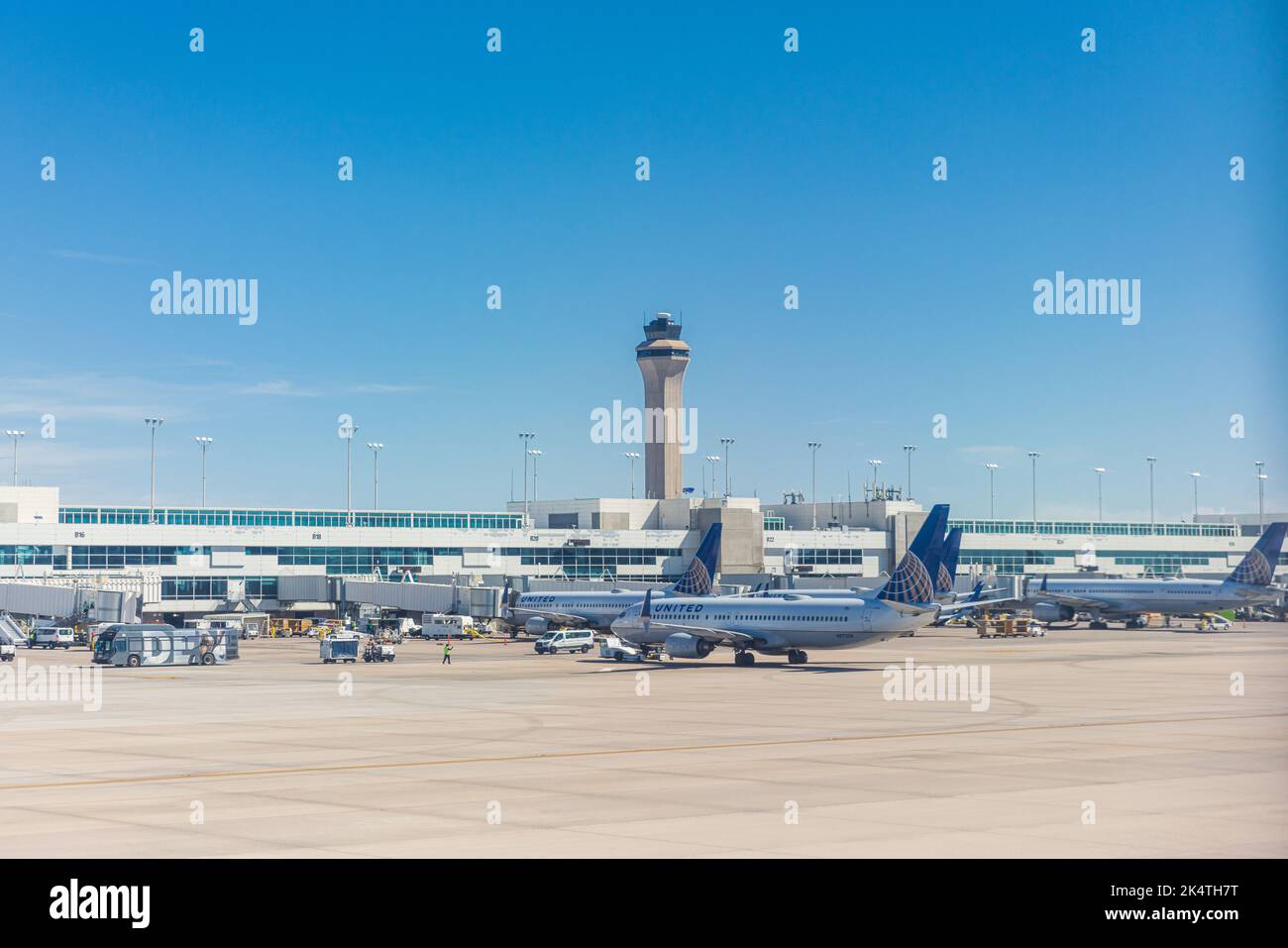 DENVER, CO, USA - AUGUST 28, 2022: An United Airlines Boeing 737-800 ...
