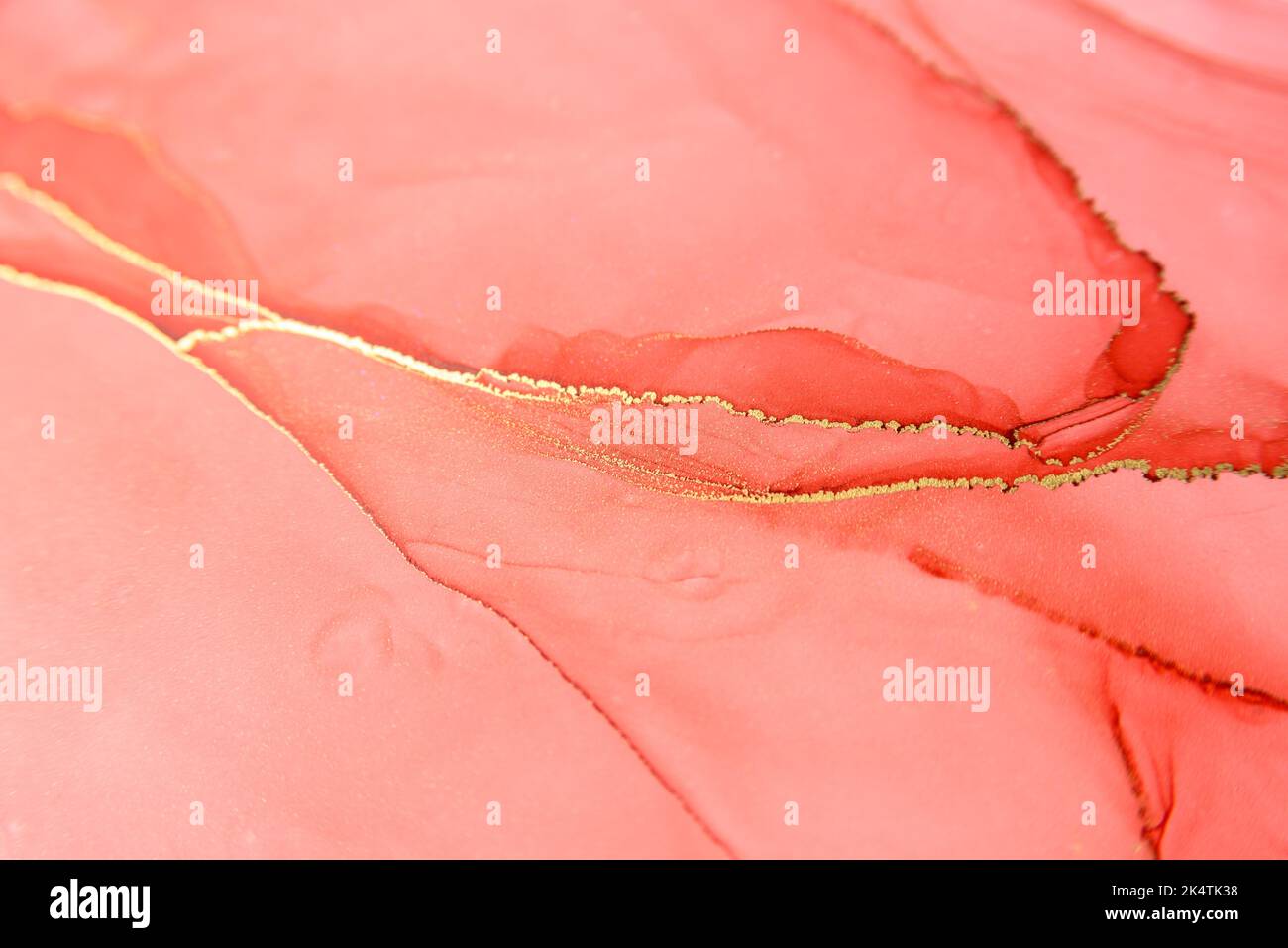 Abstract alcohol ink fluid art background. Red color with gold Stock ...