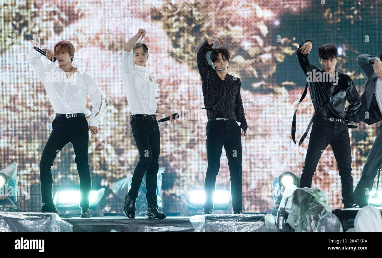 Seoul, South Korea. 2nd Oct, 2022. South Korean K-Pop boys band ...