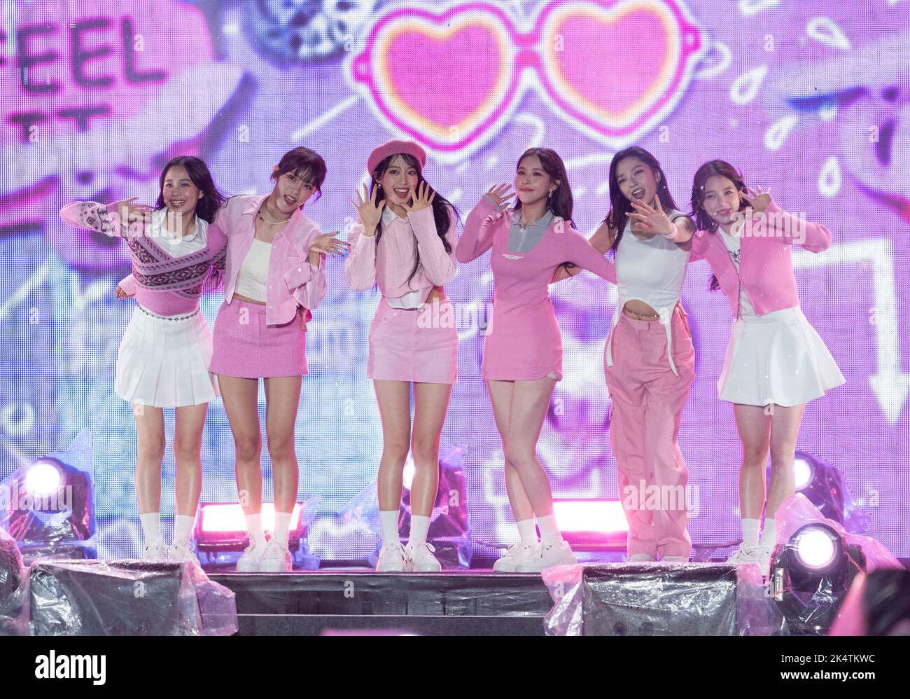 Seoul, South Korea. 2nd Oct, 2022. South Korean K-Pop girl group Weekly ...