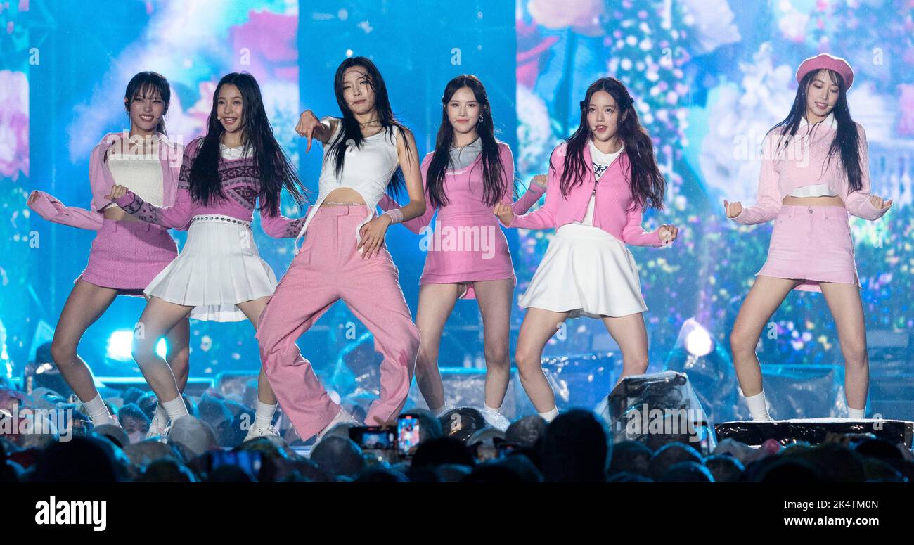2 October 2022 - Seoul, South Korea : South Korean K-Pop girl group ...