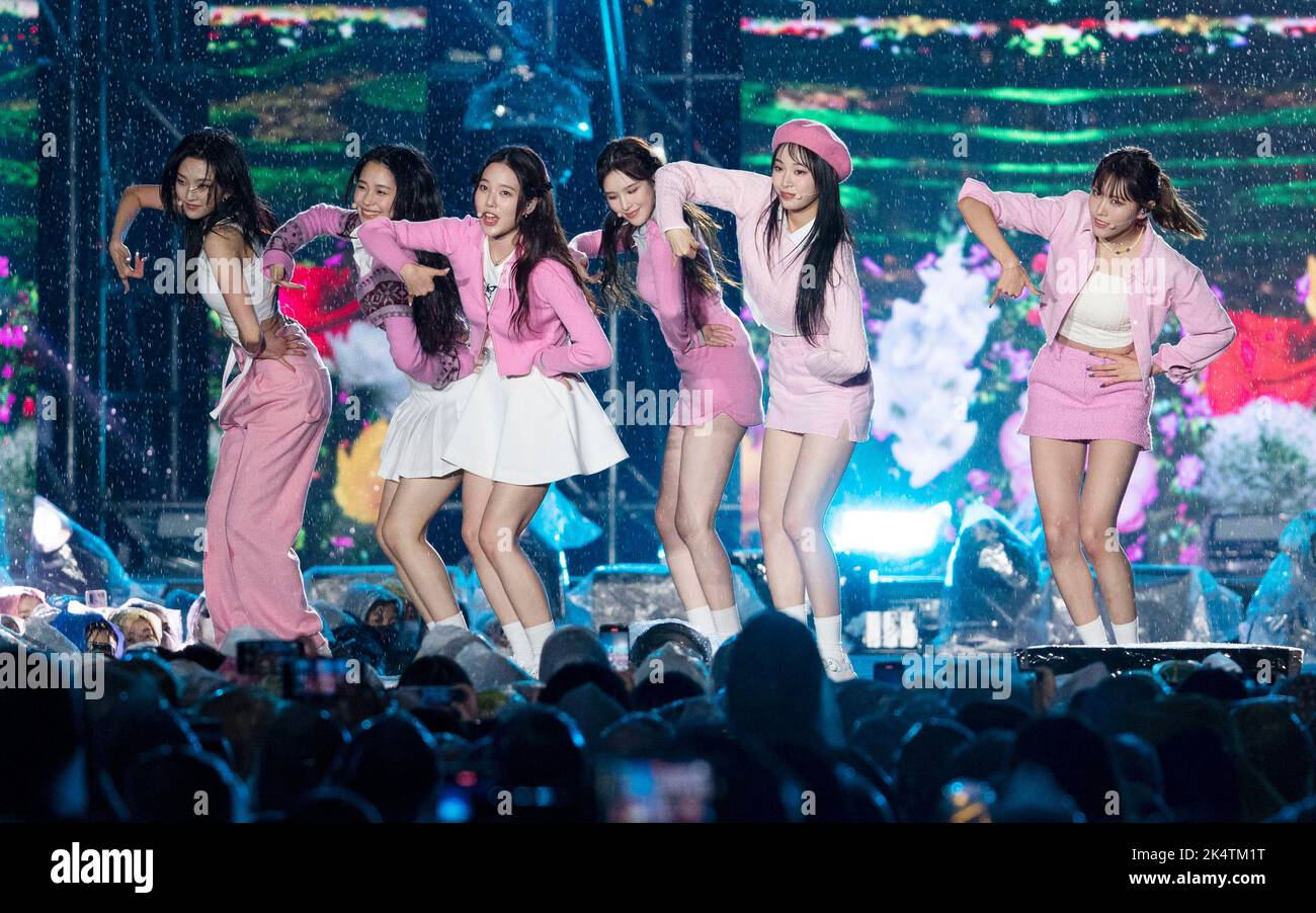 2 October 2022 - Seoul, South Korea : South Korean K-Pop girl group ...