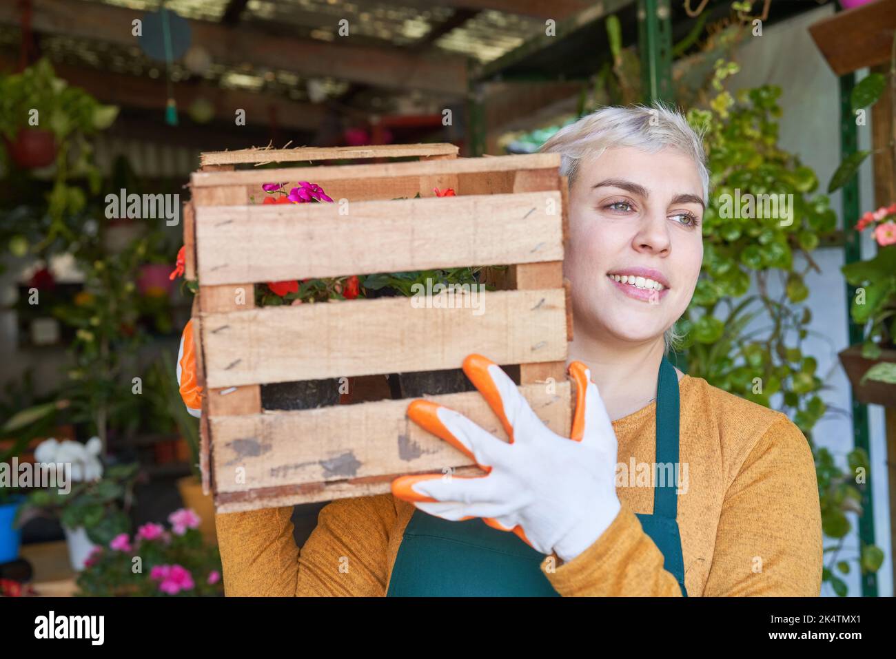 Student flower hi-res stock photography and images - Alamy