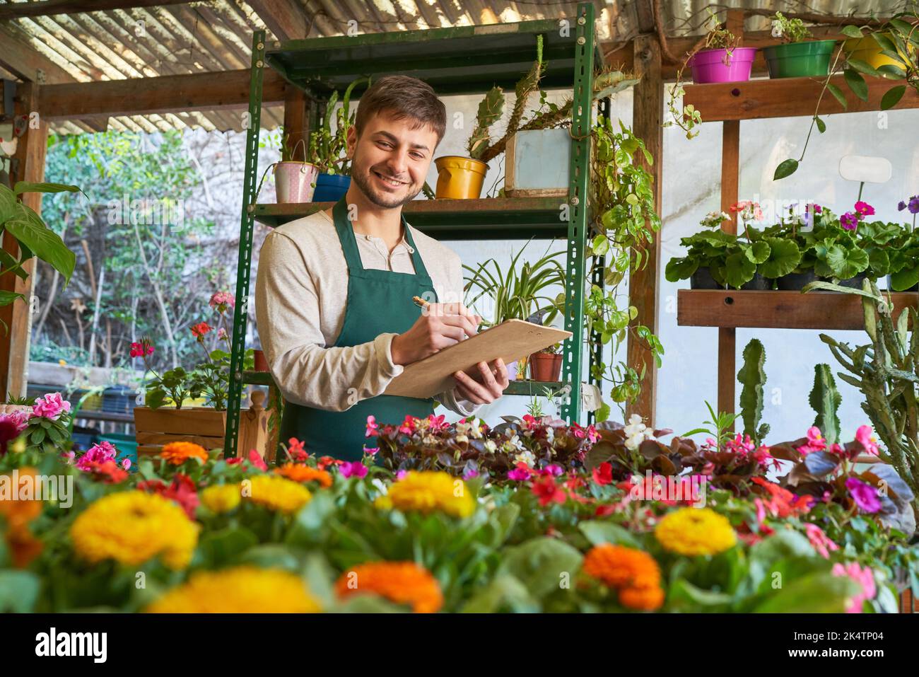 Taking inventory hi-res stock photography and images - Alamy