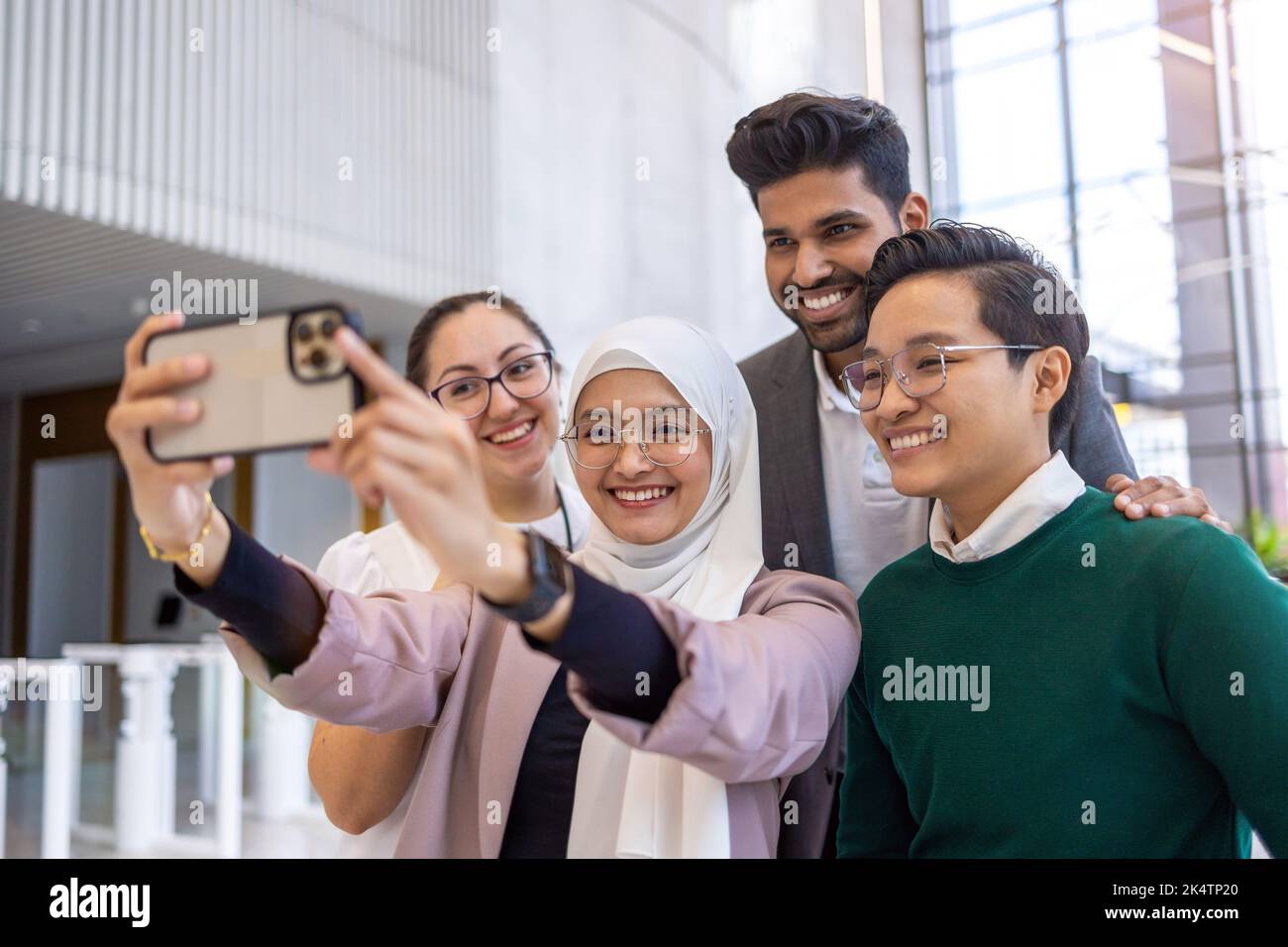 Man taking self portrait hi-res stock photography and images - Alamy