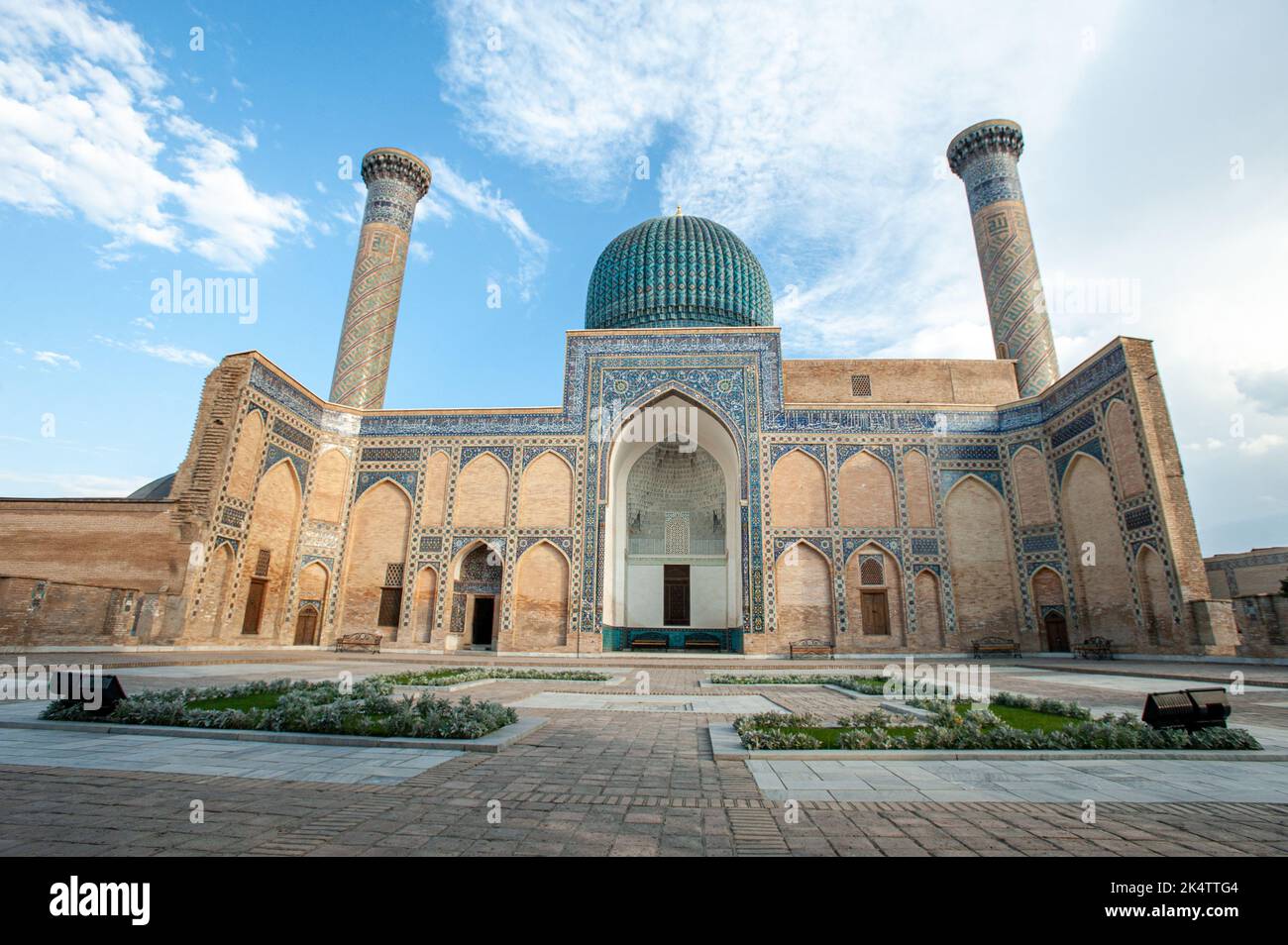The mausoleum of Amir Timur in Samarkand, Uzbekistan Stock Photo - Alamy