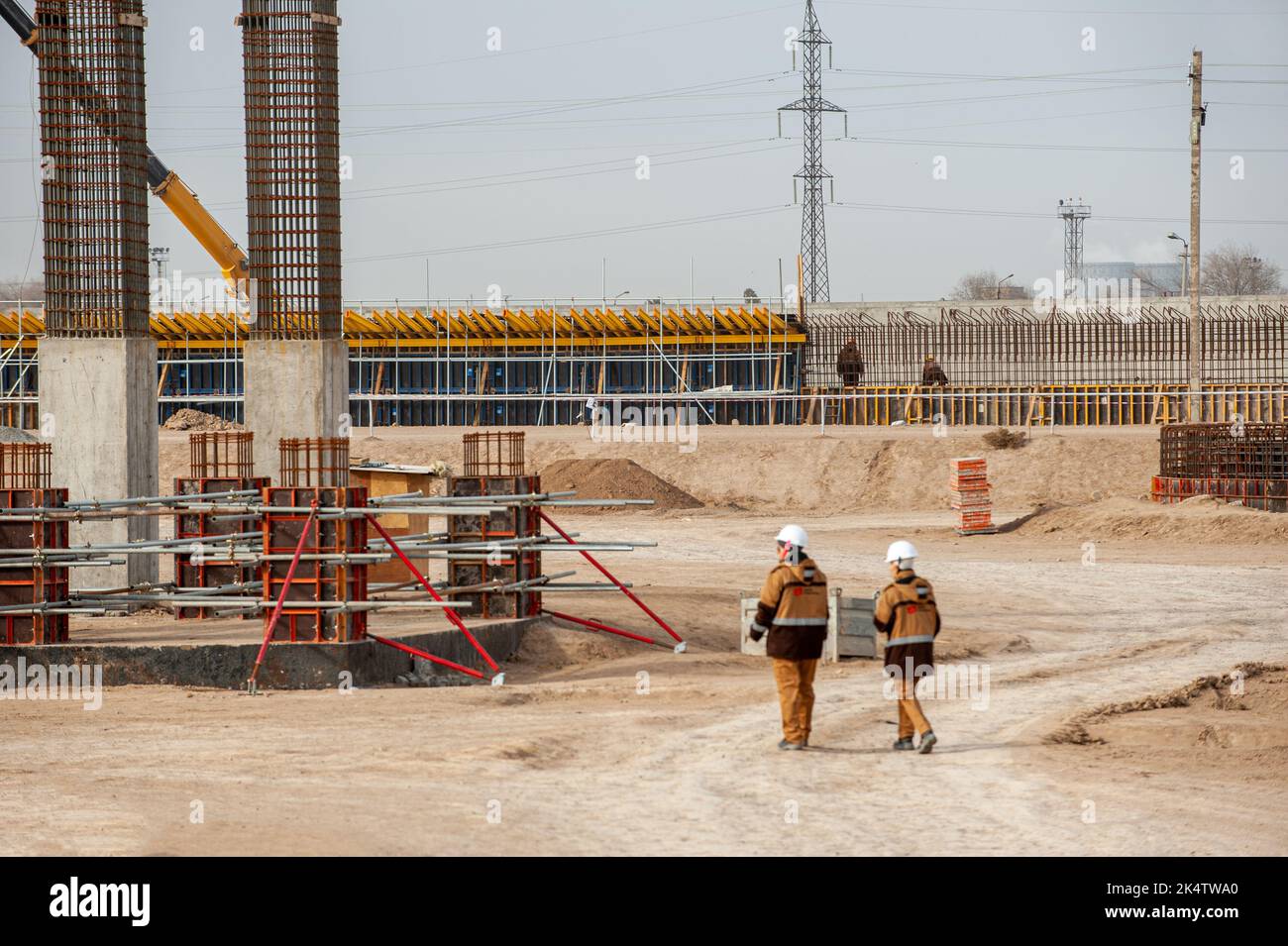 White helmets hi-res stock photography and images - Alamy