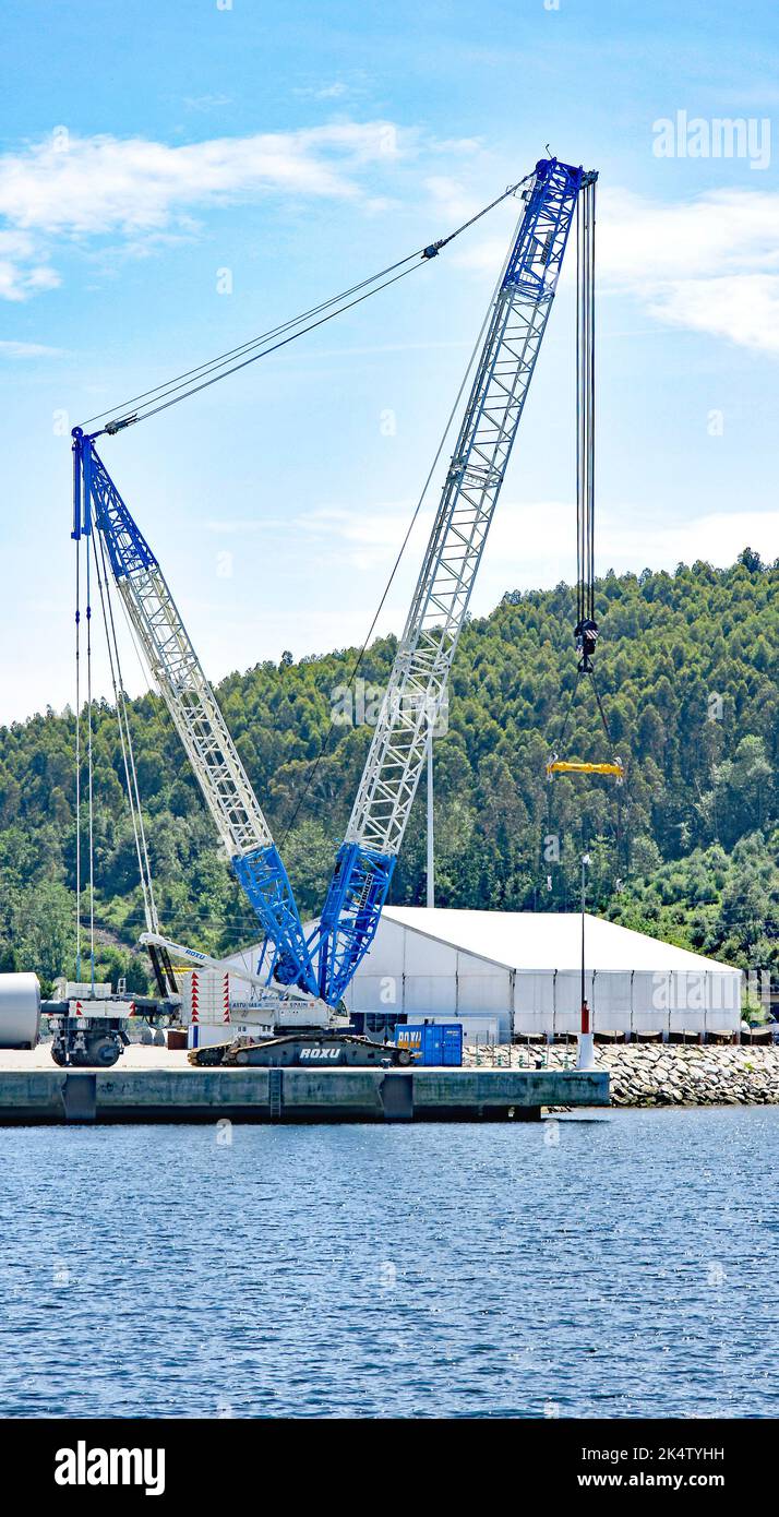 Port of the Ría de Aviles, Principality of Asturias, Spain, Europe ...