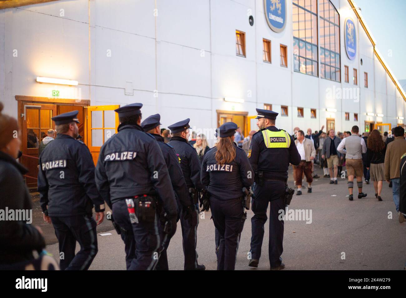Munich, Germany. October 3rd, 2022, Wiesn Patrol. Hundreds of thousands ...