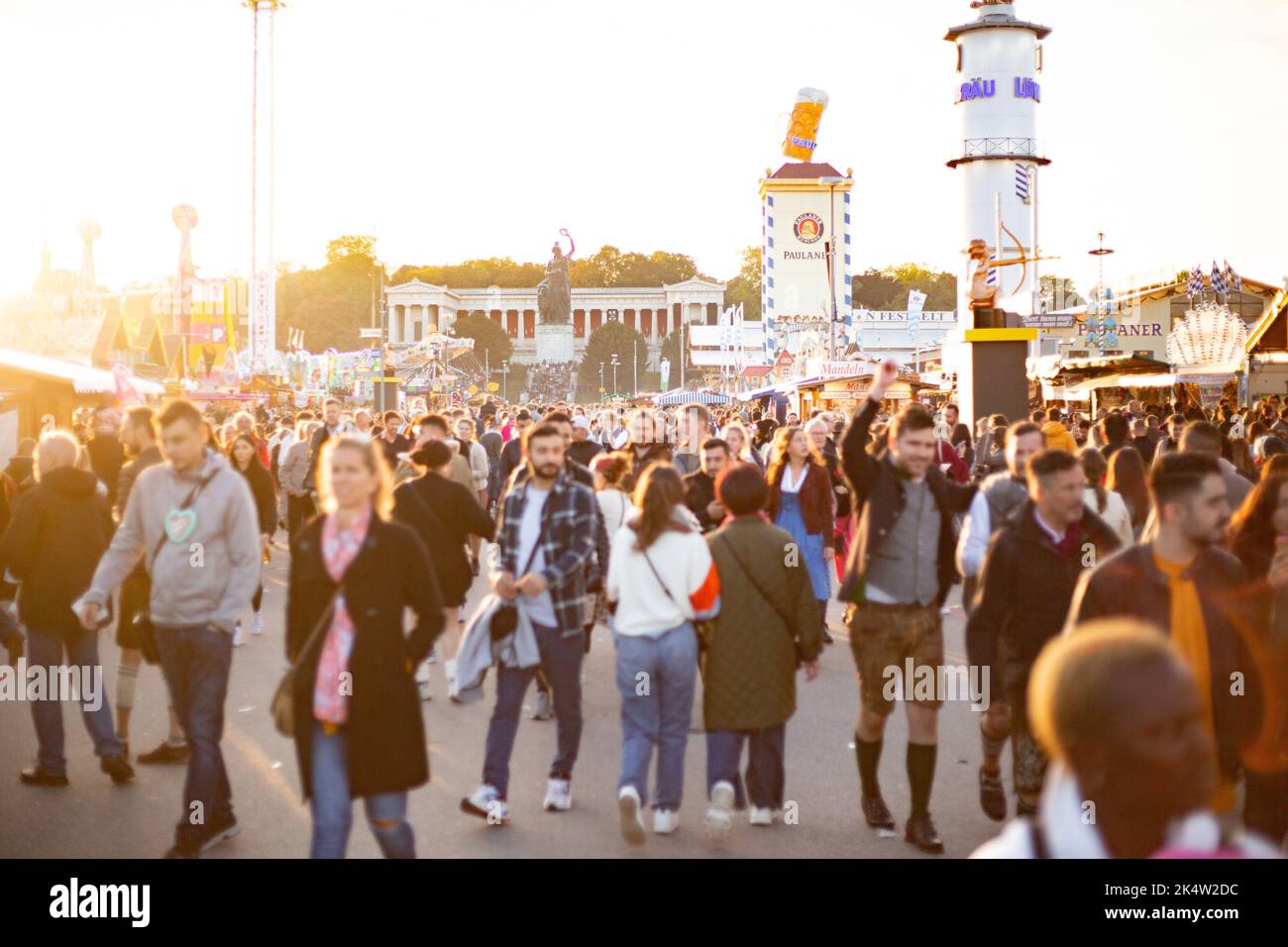 Munich, Germany. 03rd Oct, 2022. Hundreds of thousands visit the ...