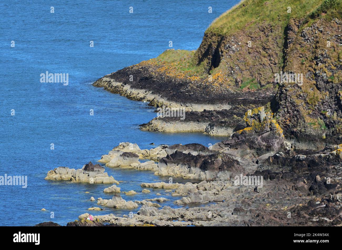 Sea cliffs along the coastal path for Dunottar Castle, Stonehaven ...