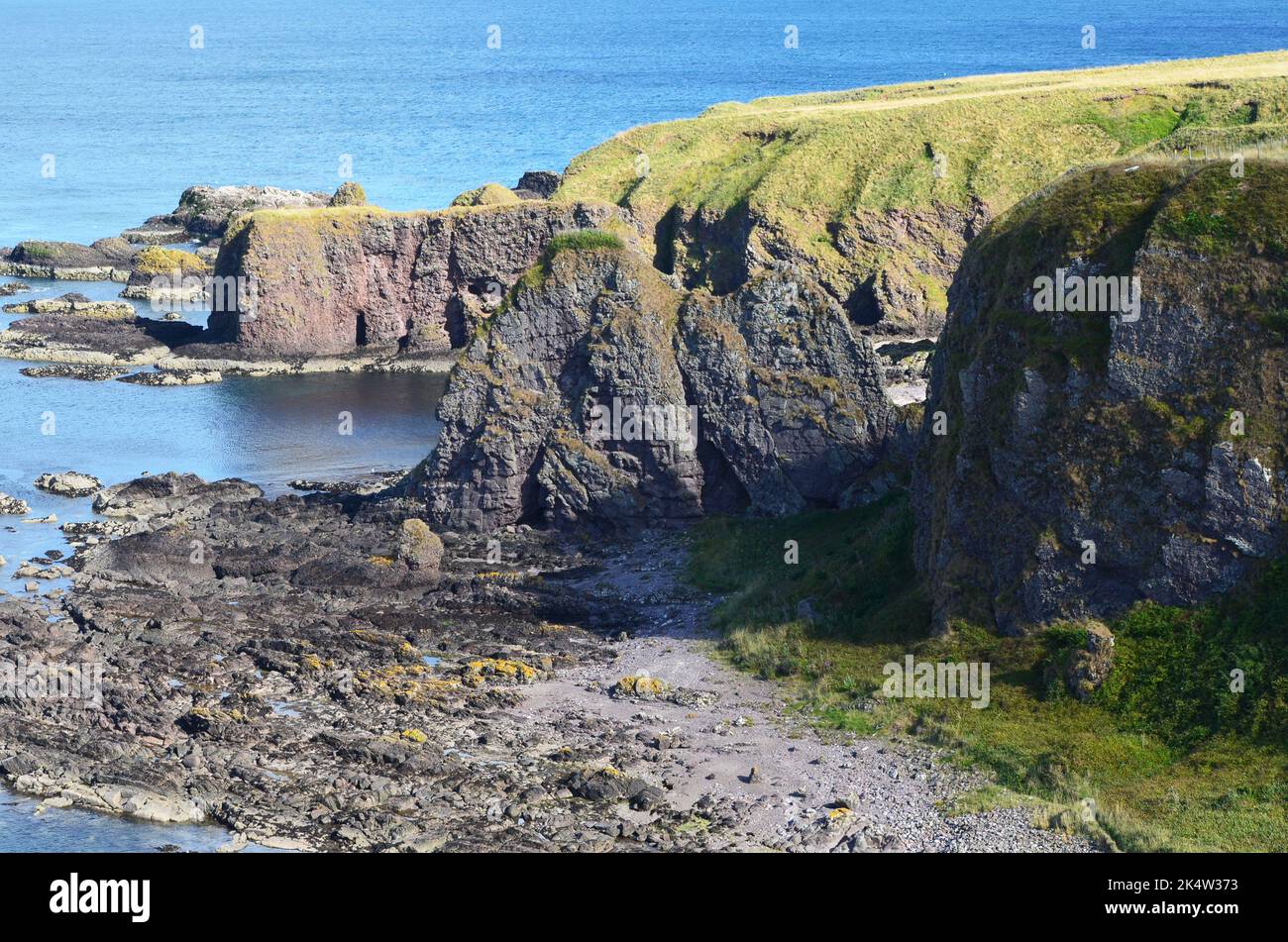 Sea cliffs along the coastal path for Dunottar Castle, Stonehaven ...