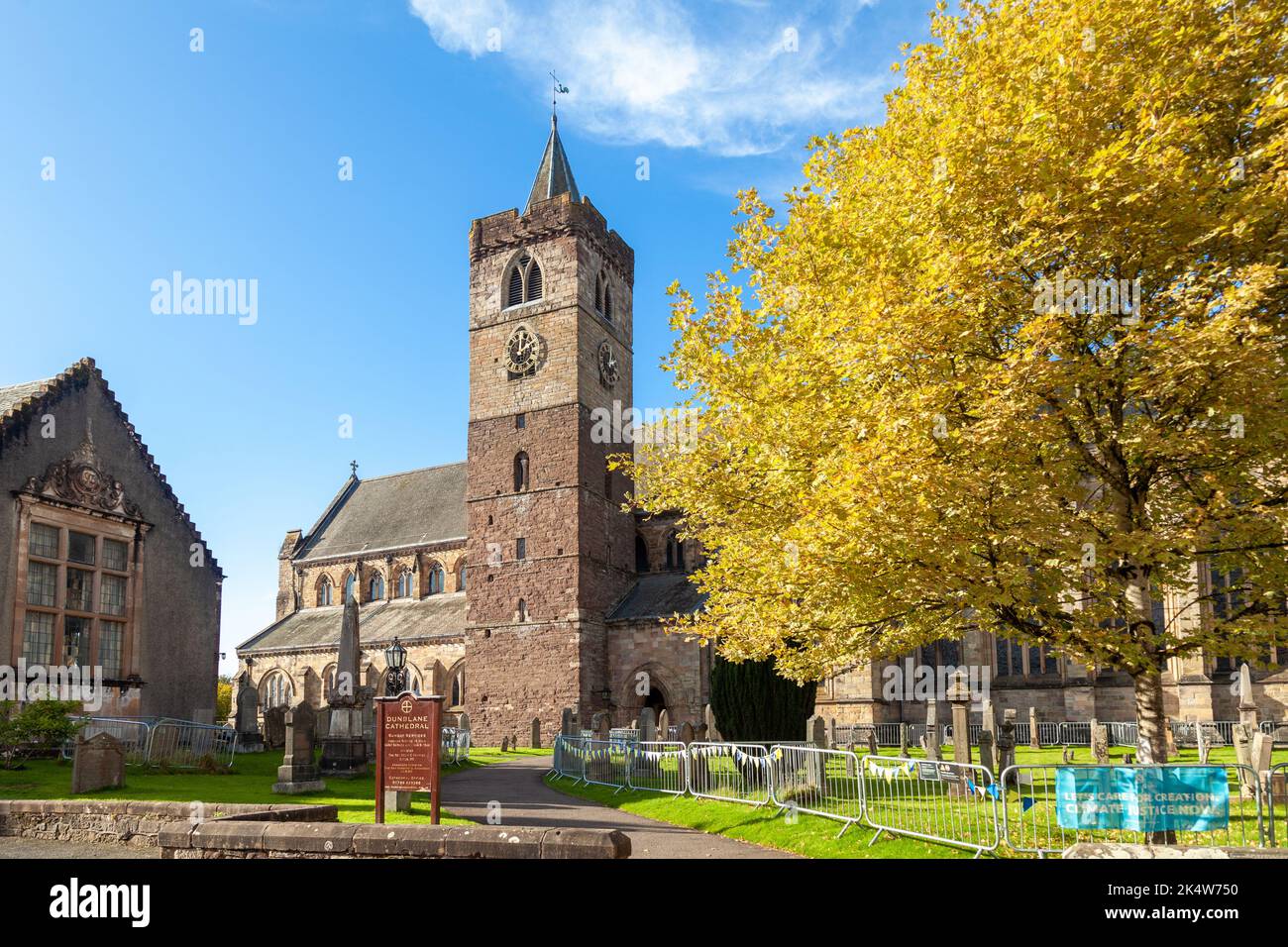 Dunblane Cathedral, Dunblane, Perthshire, Scotland Stock Photo - Alamy