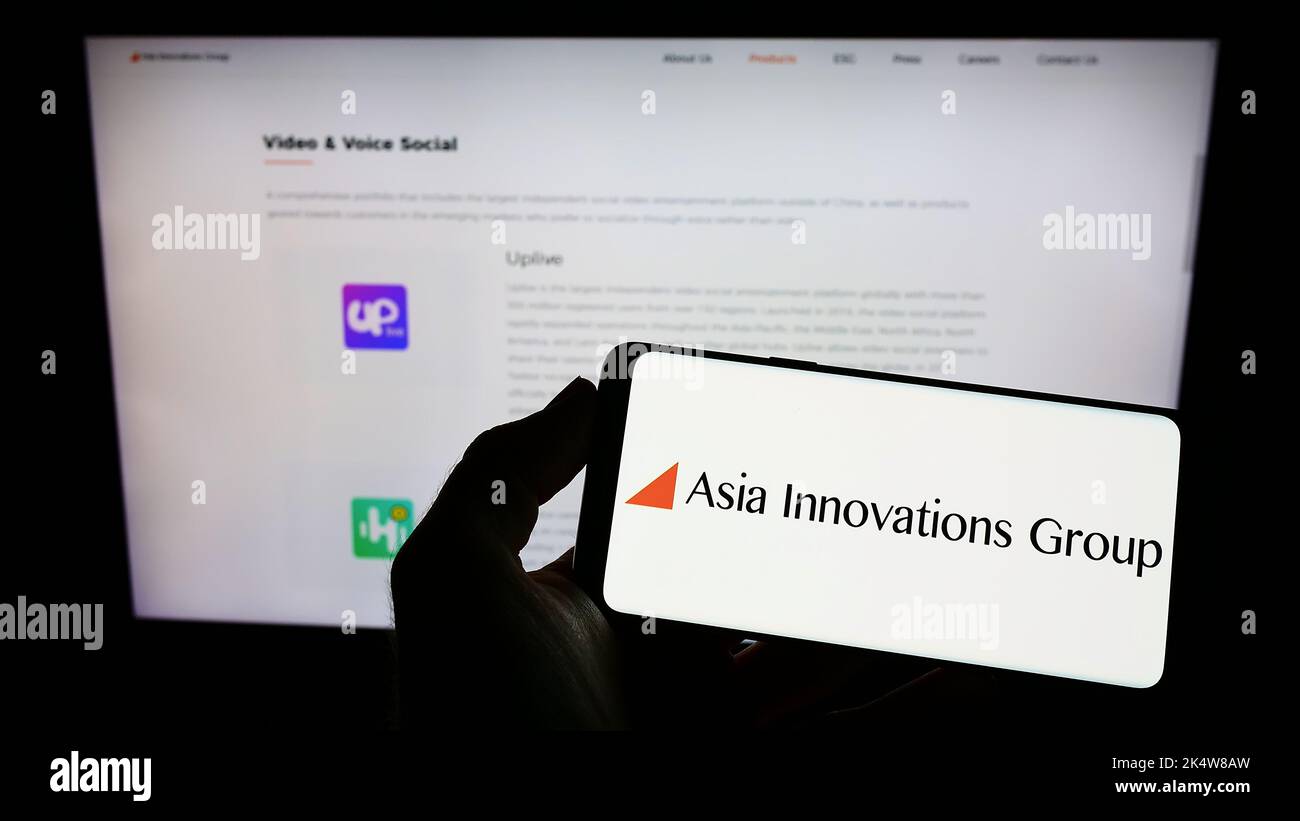 Uplive logo hi-res stock photography and images - Alamy