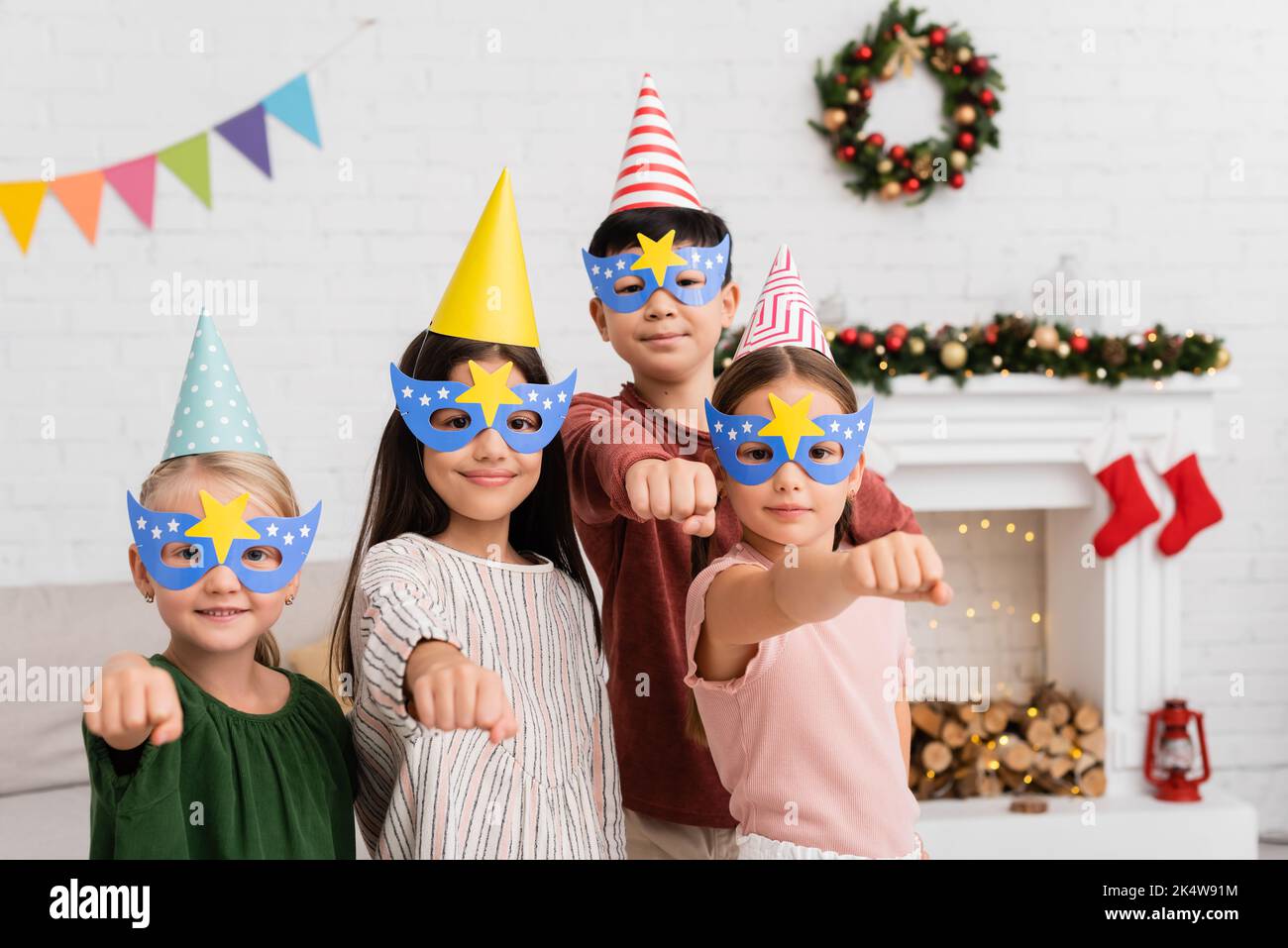 Masks kids birthday party hi-res stock photography and images - Alamy