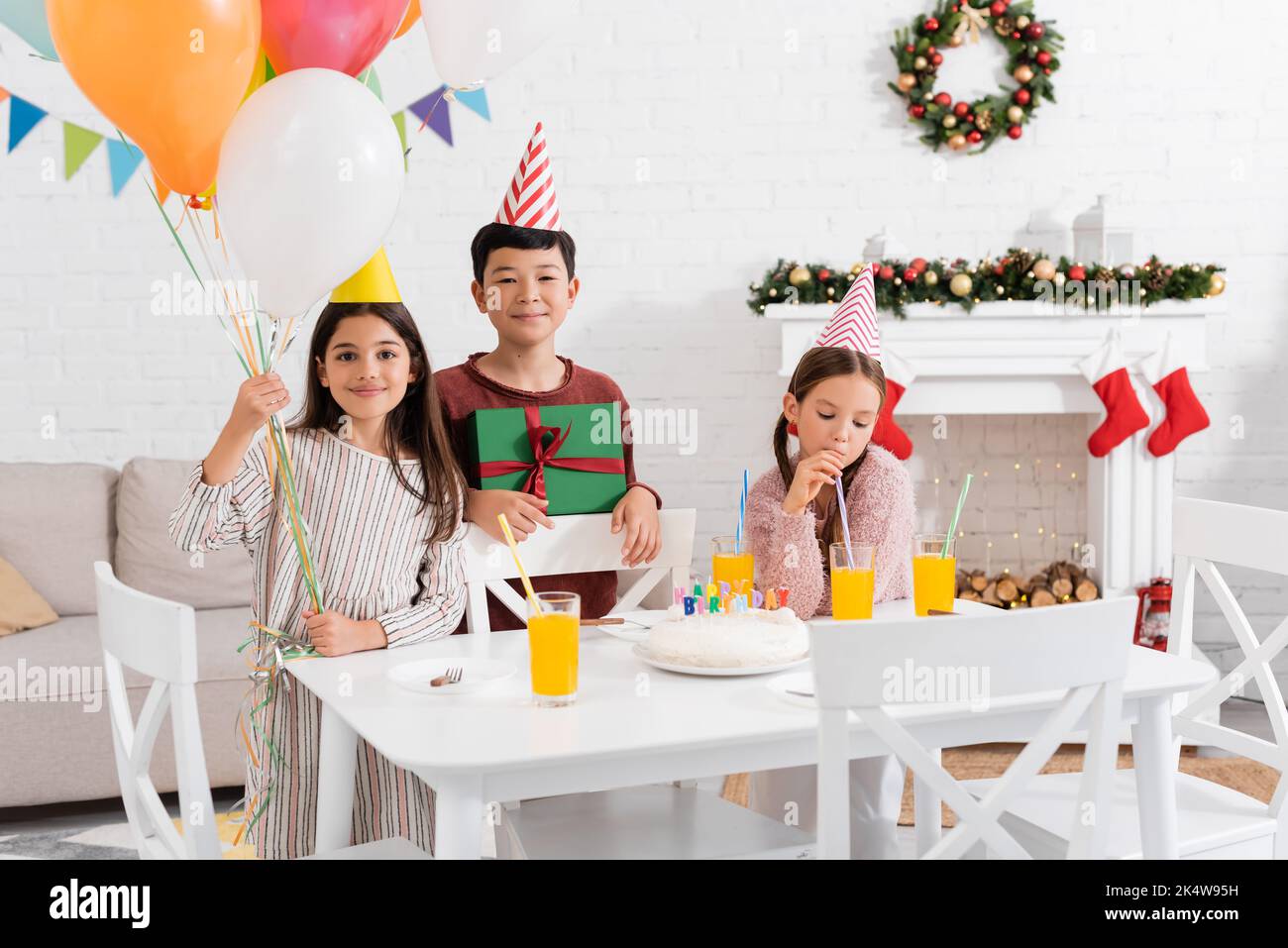 Image of words be present hi-res stock photography and images - Alamy