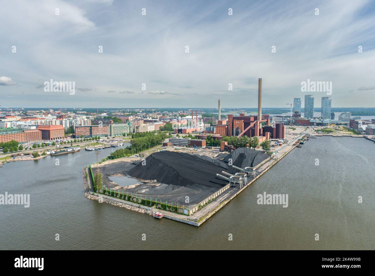 Hanasaari Power Plant is a coal-fired cogeneration power plant in ...