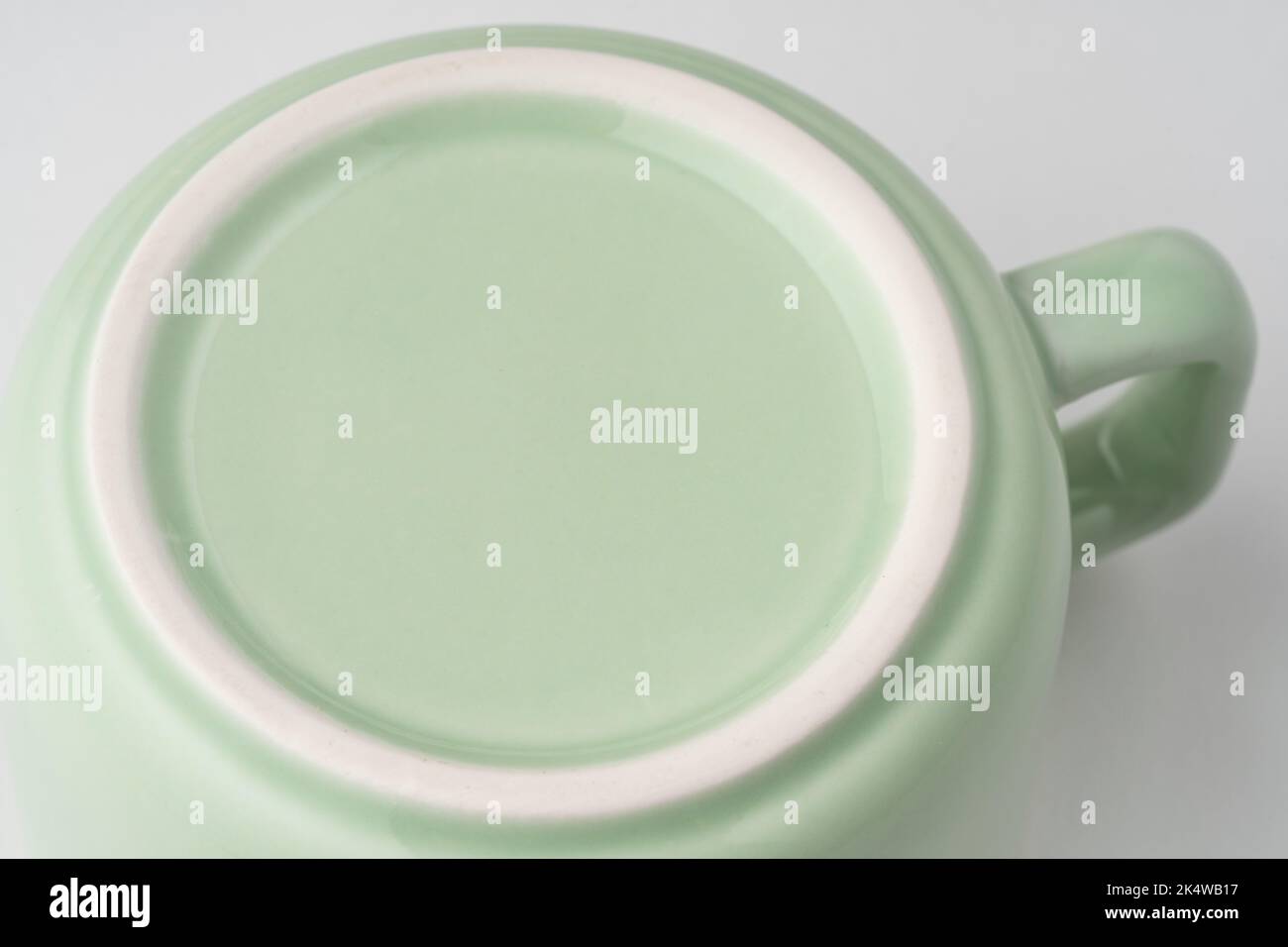Cup underside hi-res stock photography and images - Alamy