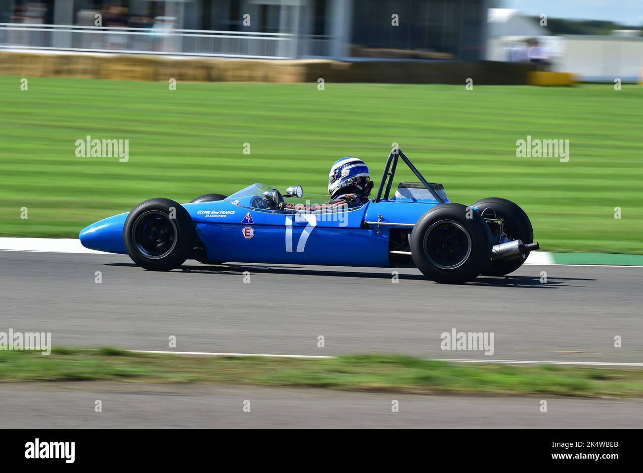 Malcolm Cook, Brabham-Ford BT10, Glover Trophy, a 25 minute race for 1½ ...