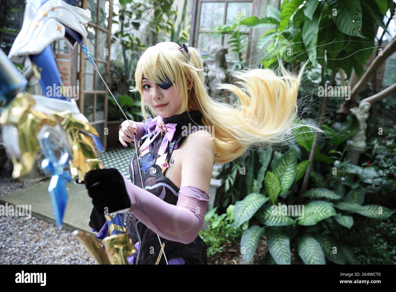 Portrait of a beautiful young woman game Cosplay Stock Photo - Alamy
