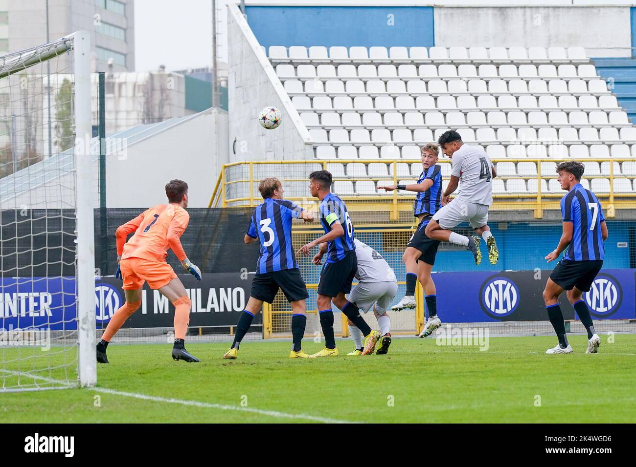 Milan, Italy. 04th Oct, 2022. Chad Riad of FC Barcelona scores first ...