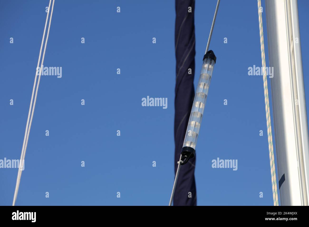 Radar reflector hi-res stock photography and images - Alamy