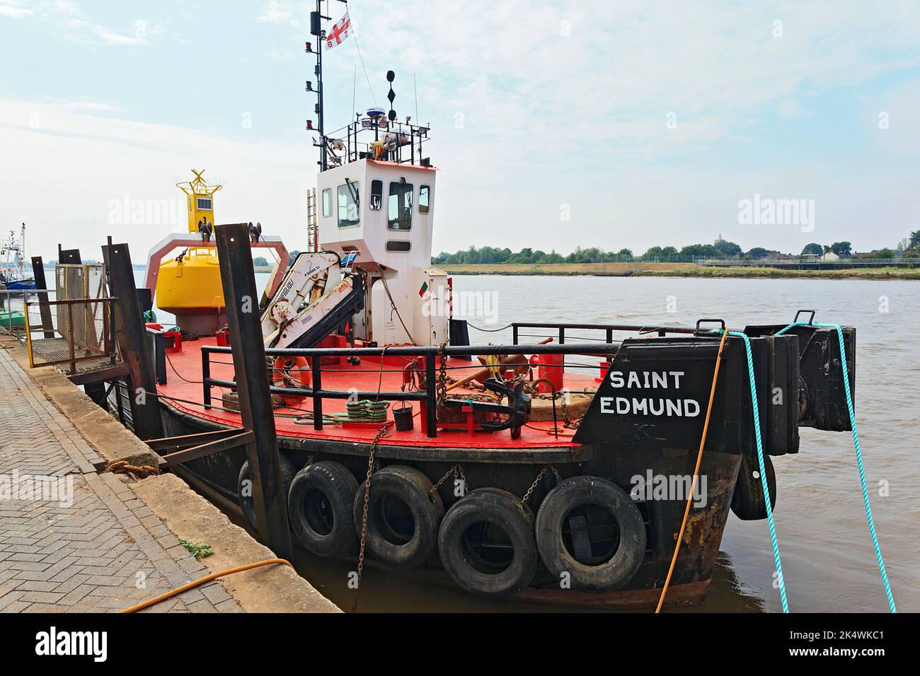 Saint Edmund buoy maintenance boat moored at Purfleet Quay on the Great ...