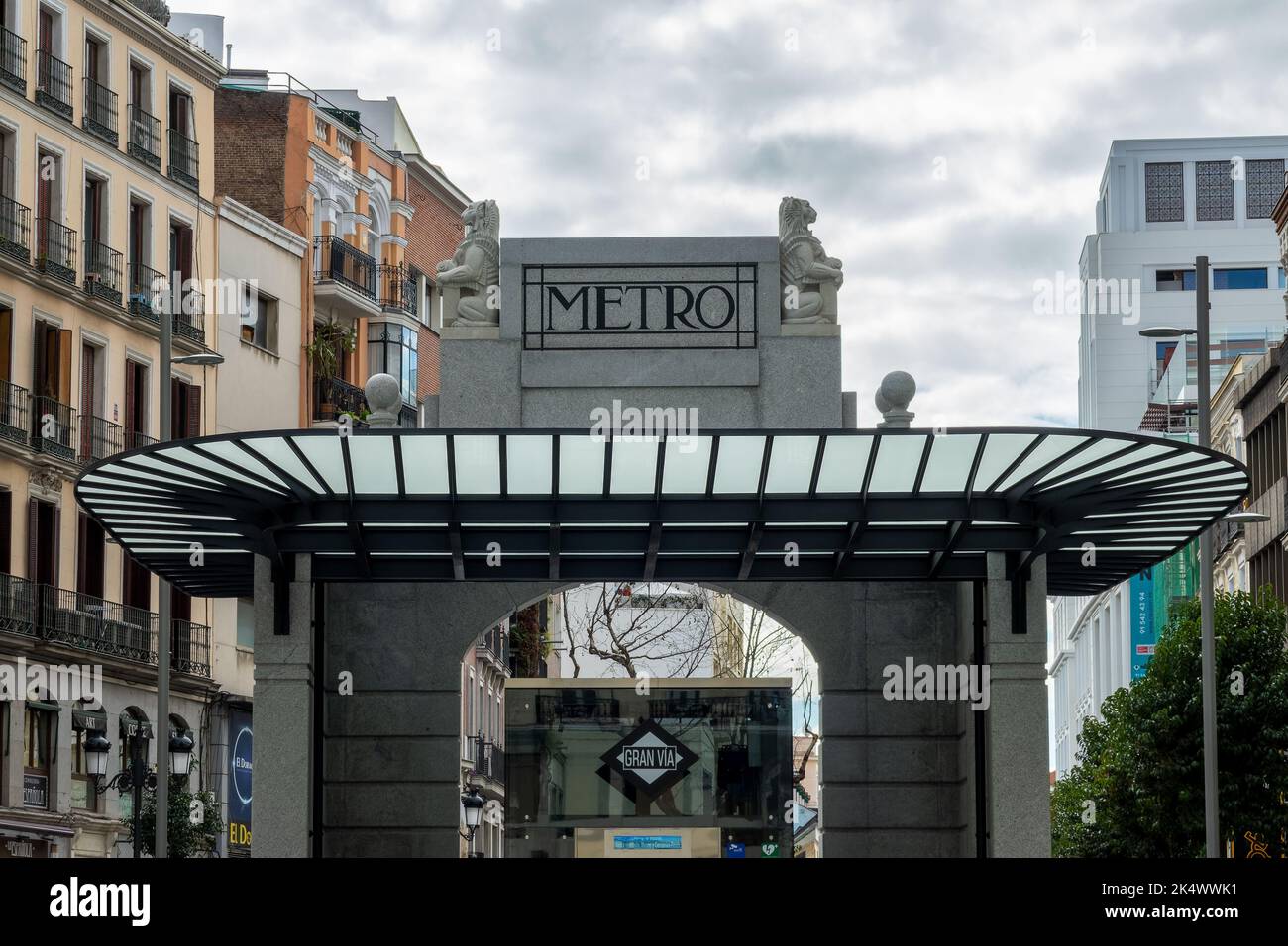 Gran Via Metro station, in Madrid, Spain Stock Photo - Alamy