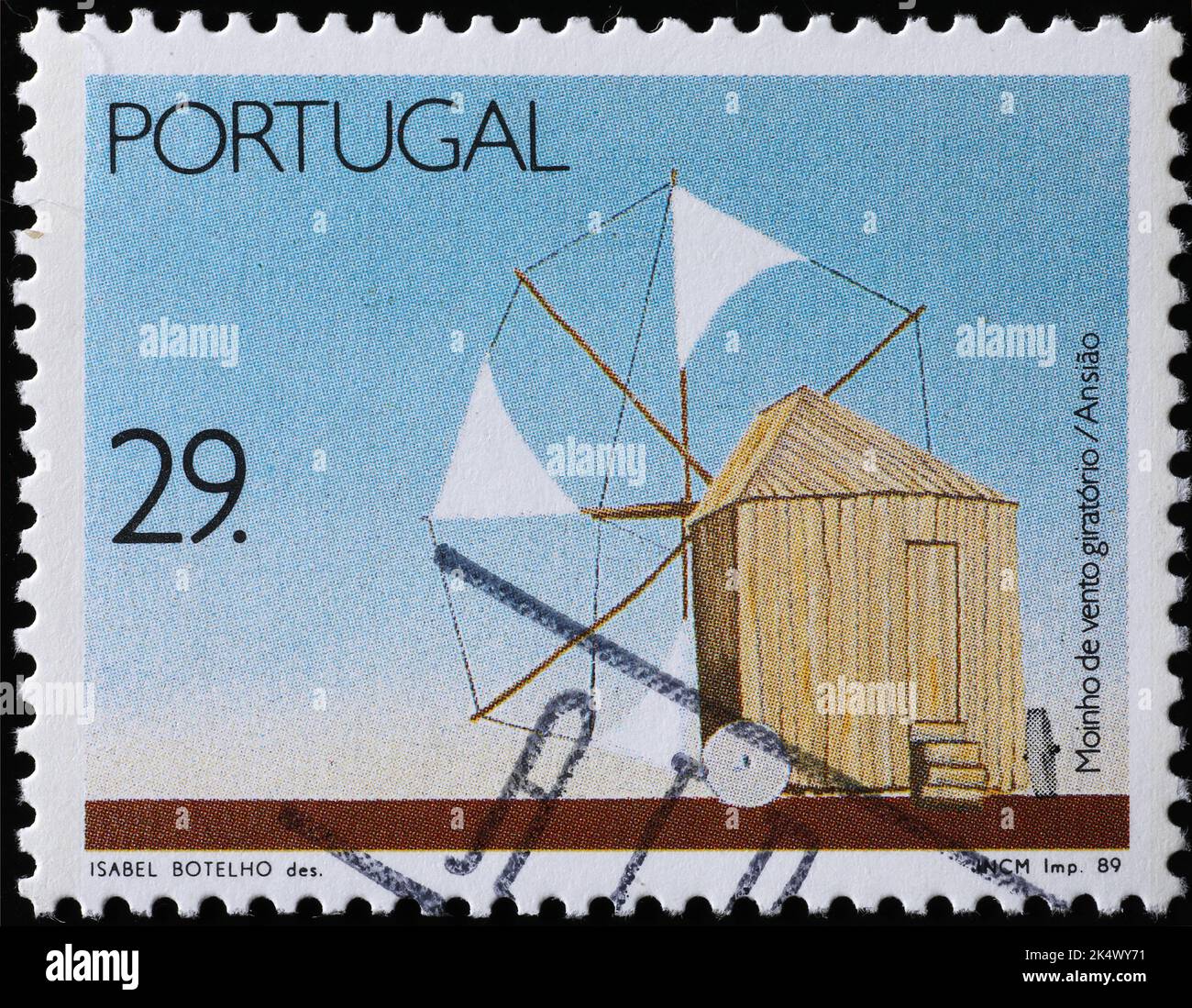 Old portugal postage stamp hi-res stock photography and images - Alamy
