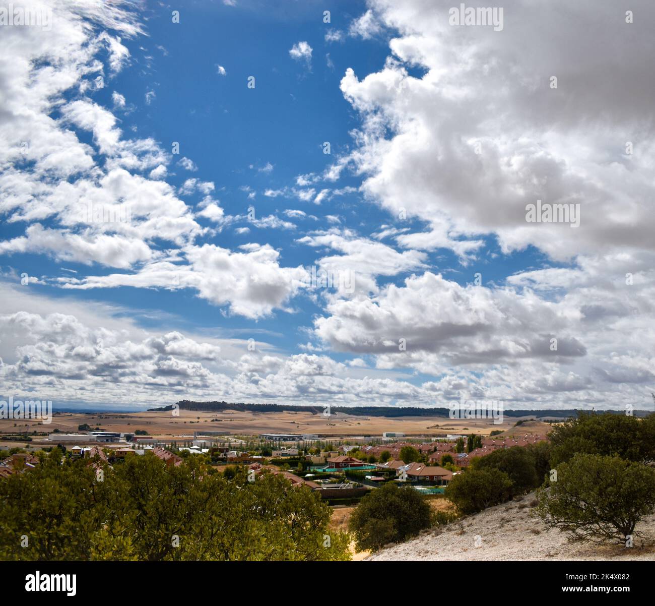 Cielo colina hi-res stock photography and images - Alamy