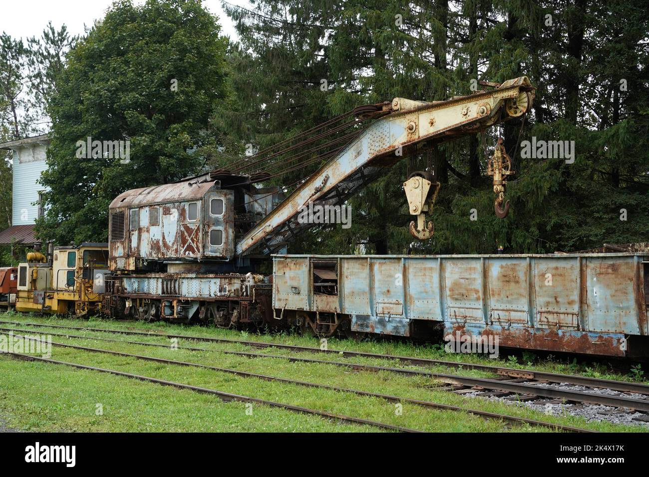 old rusted train crane abandoned in railroad Stock Photo - Alamy