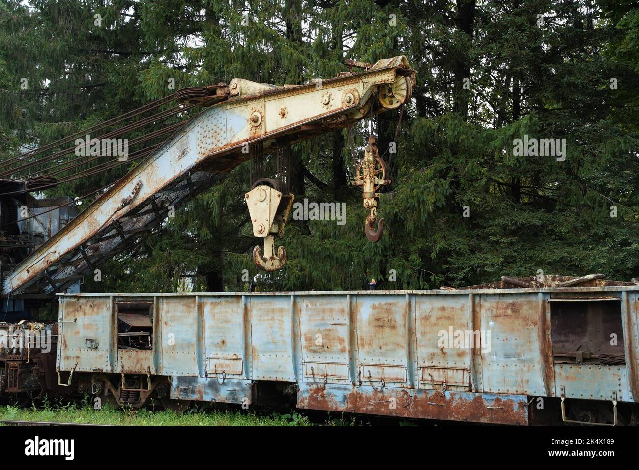 old rusted train crane abandoned in railroad Stock Photo - Alamy