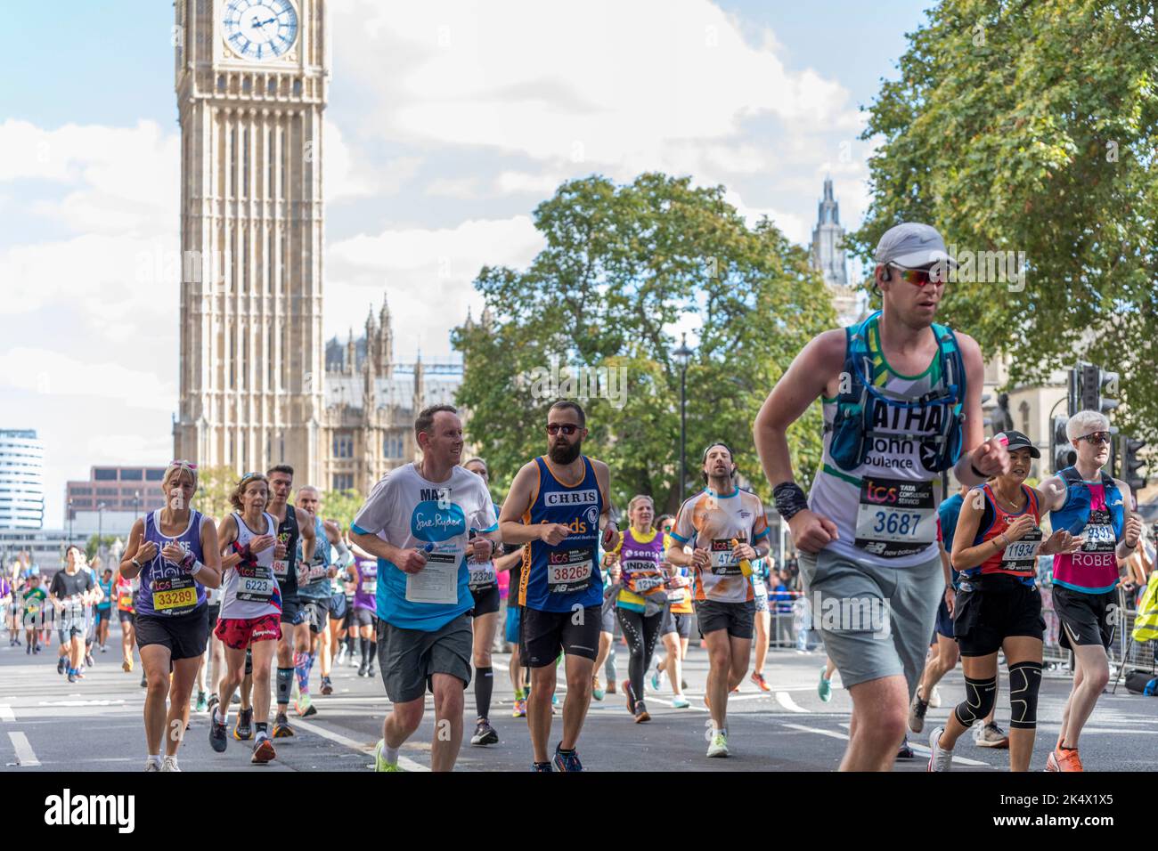 TCS London Marathon 2022 takes place today. Runners run past Houses of ...
