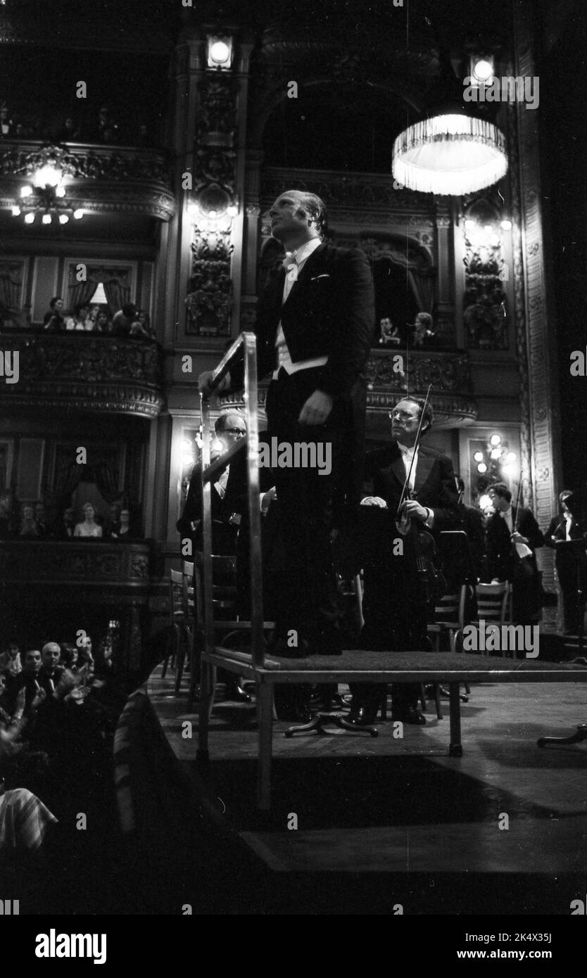 Bernard Haitink, Dutch orchestra conductor, Concertgebouw Orchestra ...
