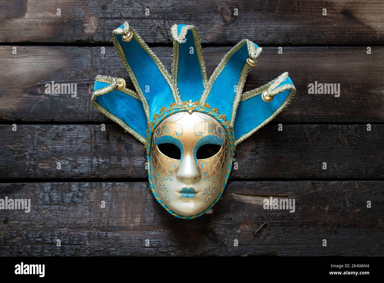 Vintage face mask eyes hi-res stock photography and images - Alamy
