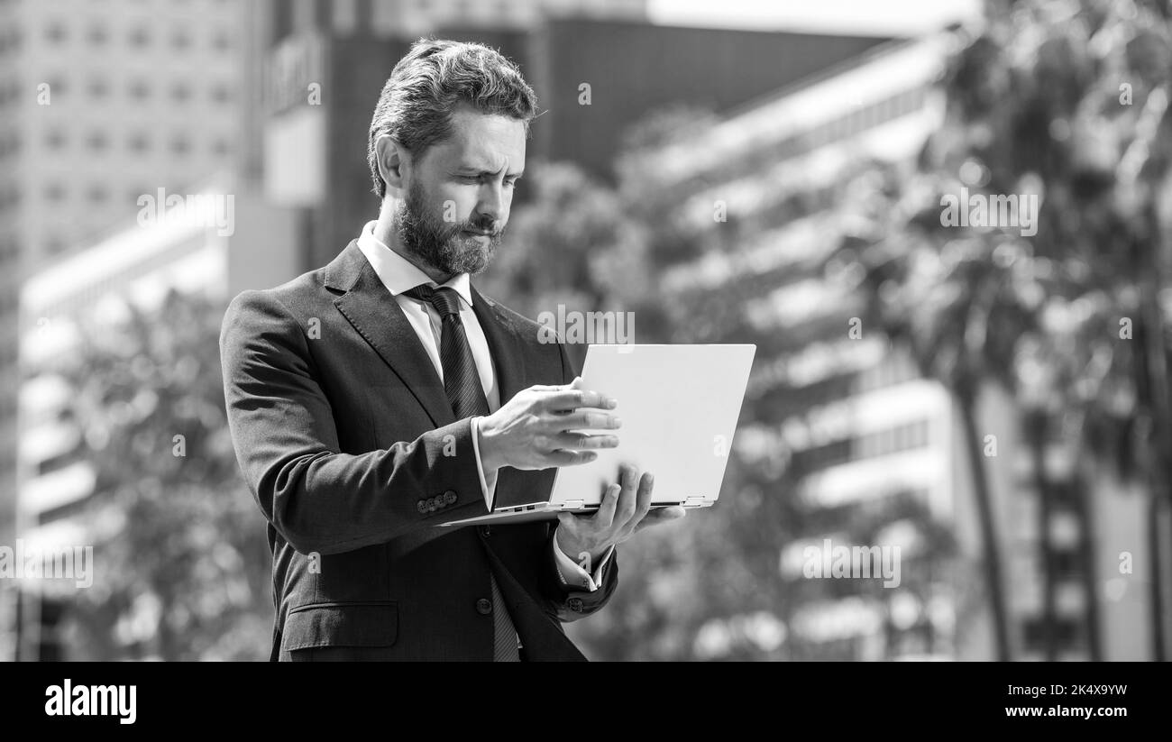 Blog post management Black and White Stock Photos & Images - Alamy