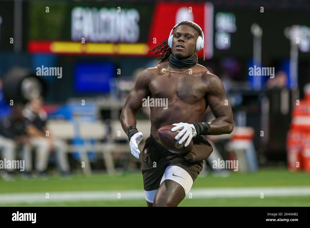 Atlanta, Georgia, USA. 2nd Oct, 2022. Cleveland Browns tight end David ...