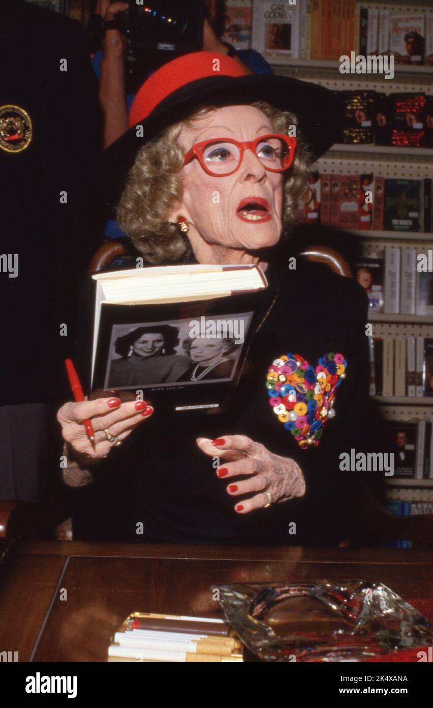 Bette Davis at the book signing for This & That on February 13, 1988 in ...