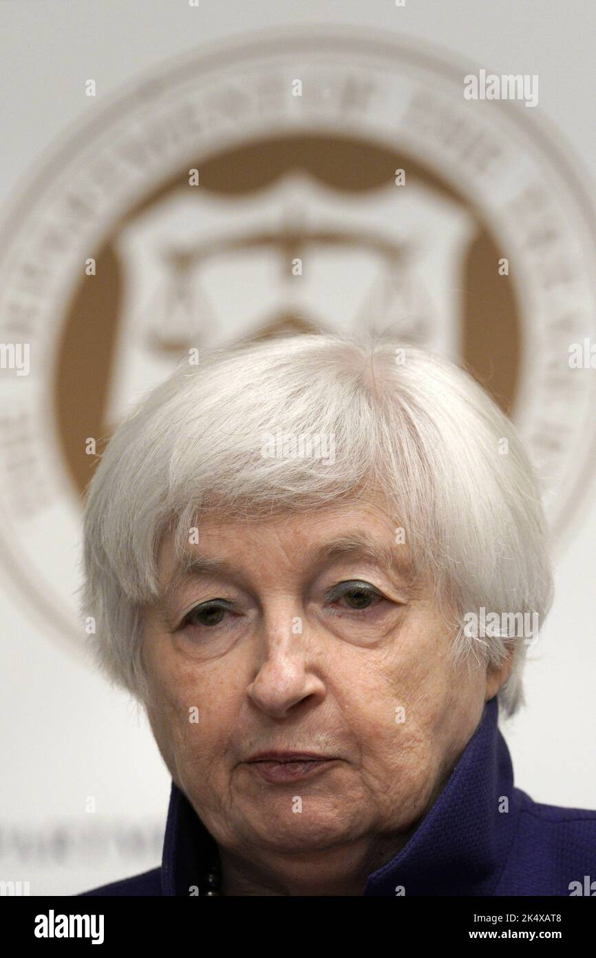U s treasury secretary janet yellen hi-res stock photography and images ...