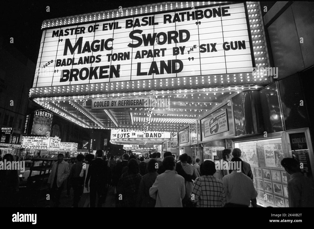 Cinema marquee Black and White Stock Photos & Images - Alamy